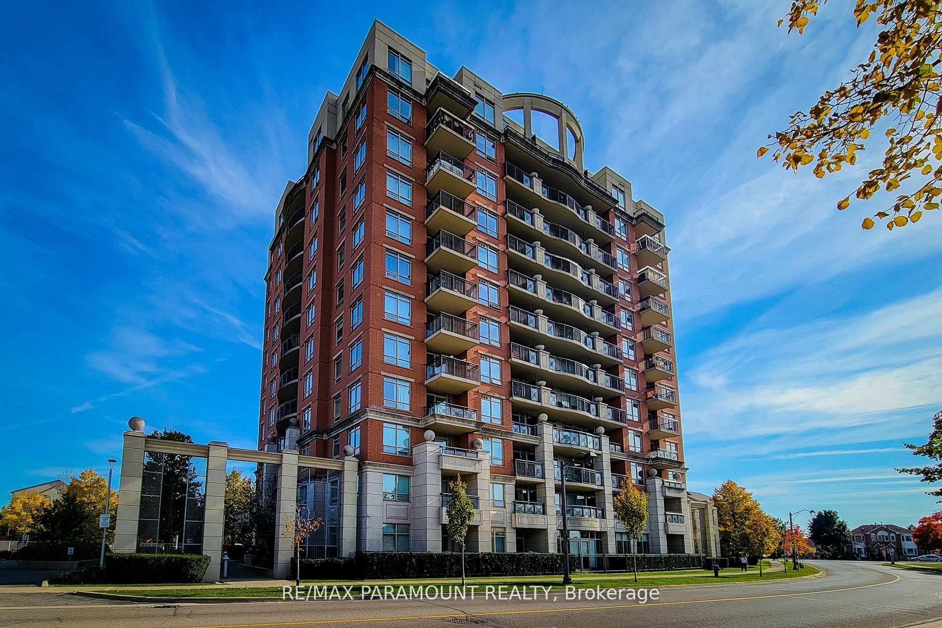1102 - 2325 Central Park Drive, Oakville, ON L6H 0E2