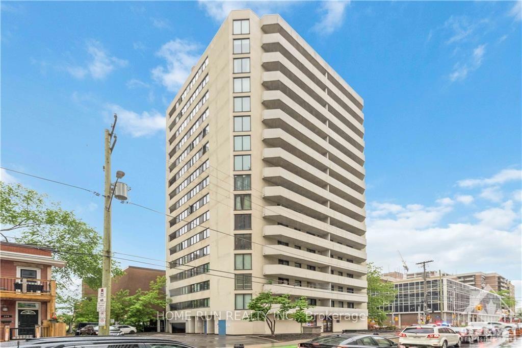 1103 - 200 BAY Street, Ottawa Centre, ON K1R 7W8