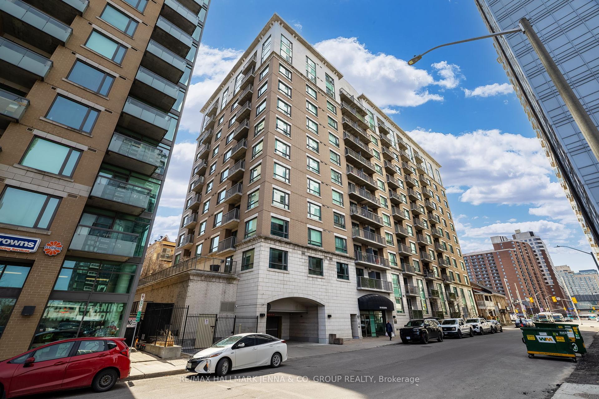 1104 - 200 Besserer Street, Lower Town - Sandy Hill, ON K1N 0A7