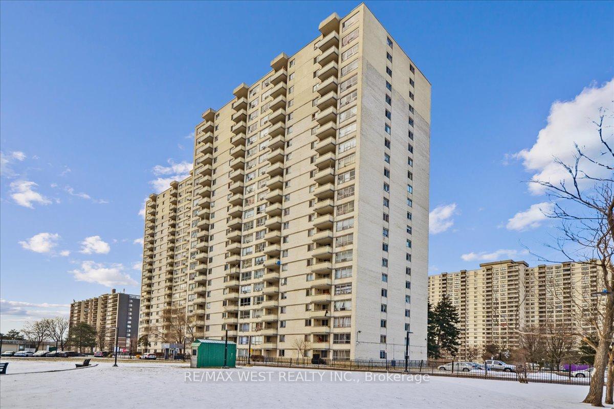 1105 - 340 Dixon Road, Toronto, ON M9R 1T1
