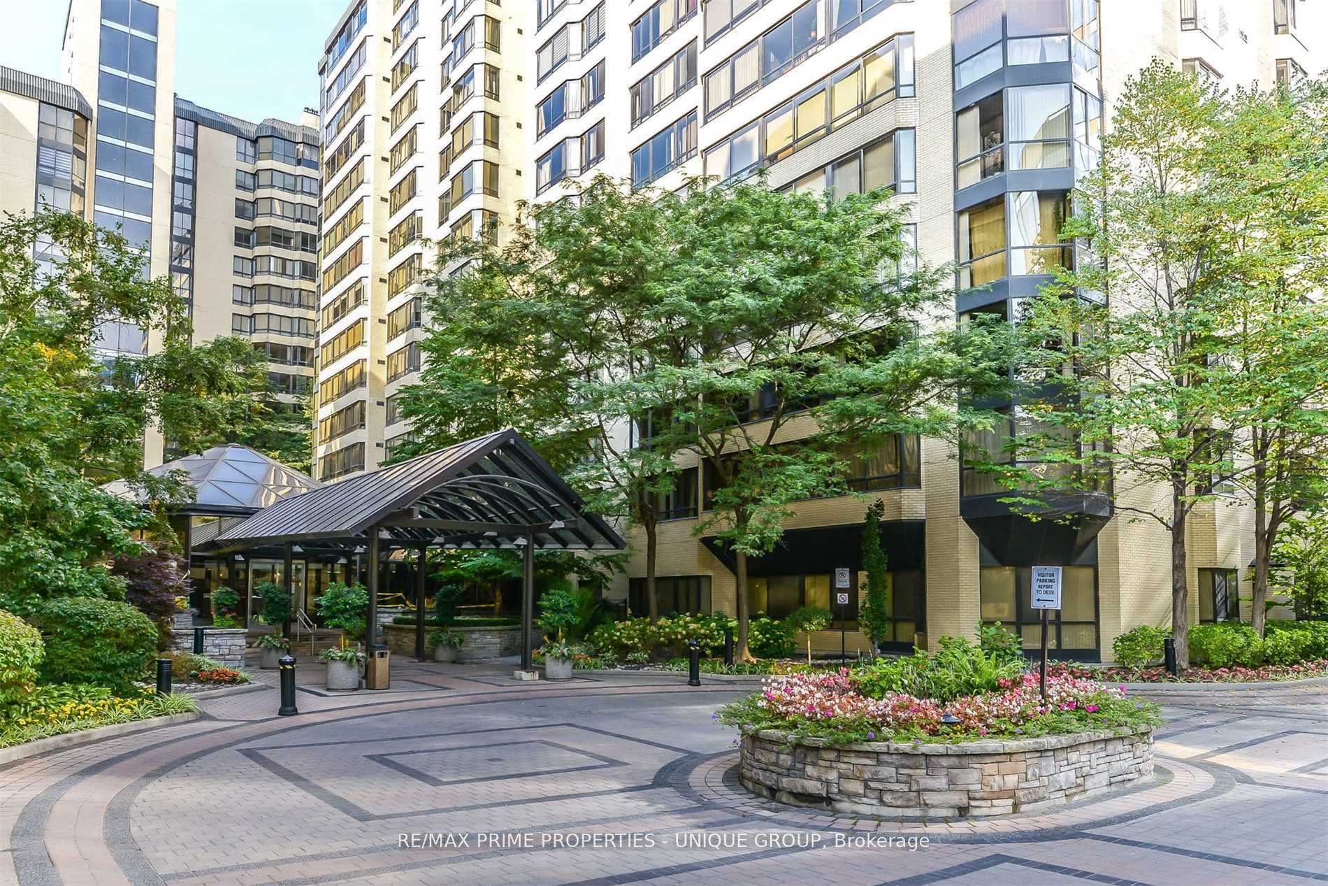 1106 - 211 St Patrick Street, Toronto, ON M5T 2Y9