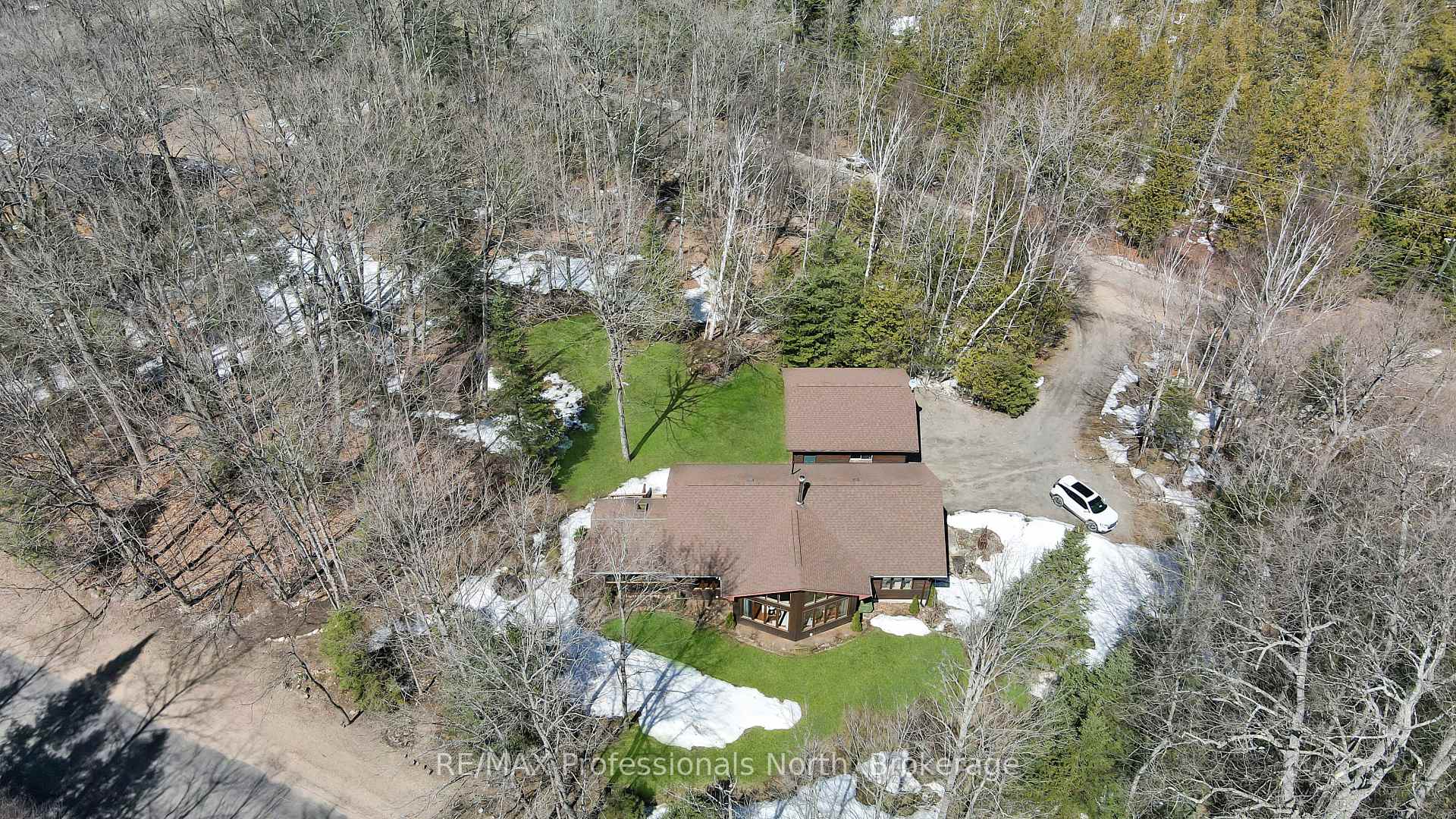 1106 Ross Road, Dysart et al, ON K0M 1S0