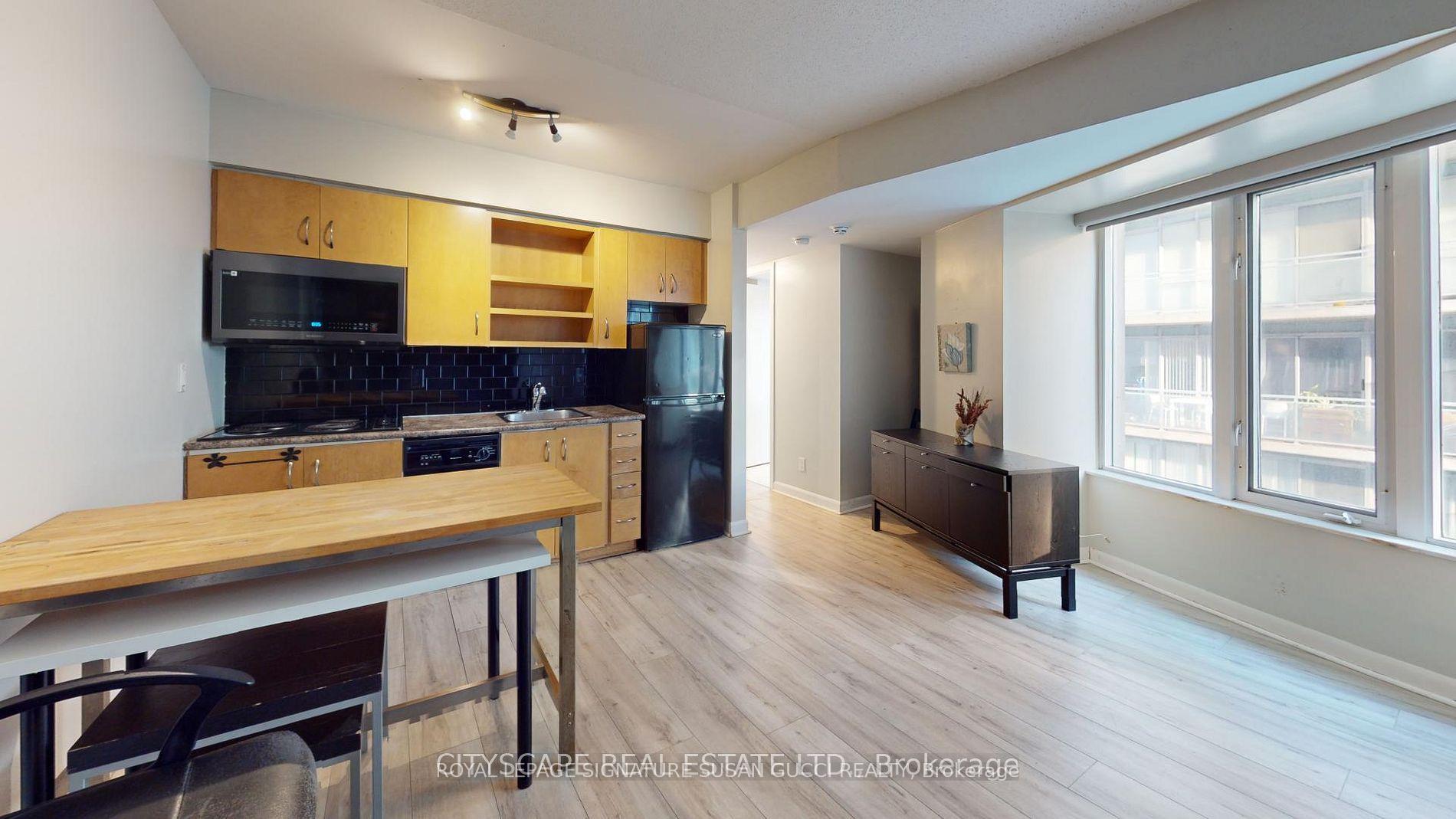 1107 - 200 Victoria Street, Toronto, ON M5B 1V8