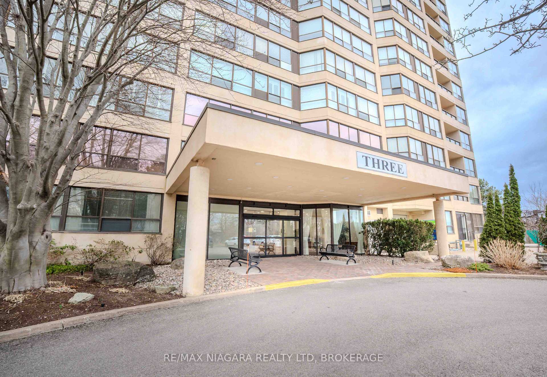 1107 - 3 Towering Heights Boulevard, St. Catharines, ON L2T 4A4