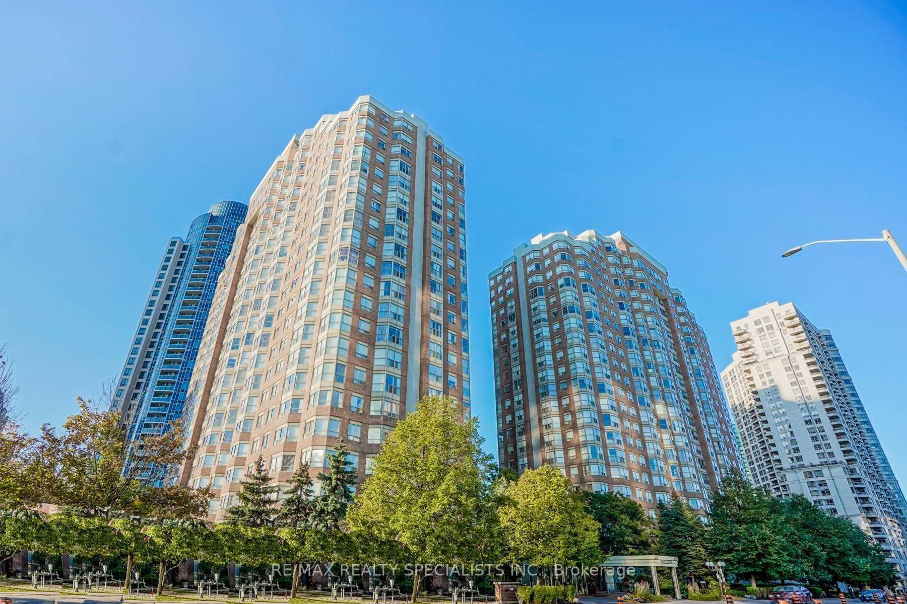1107 - 335 Webb Drive S, Mississauga, ON L5B 4A1
