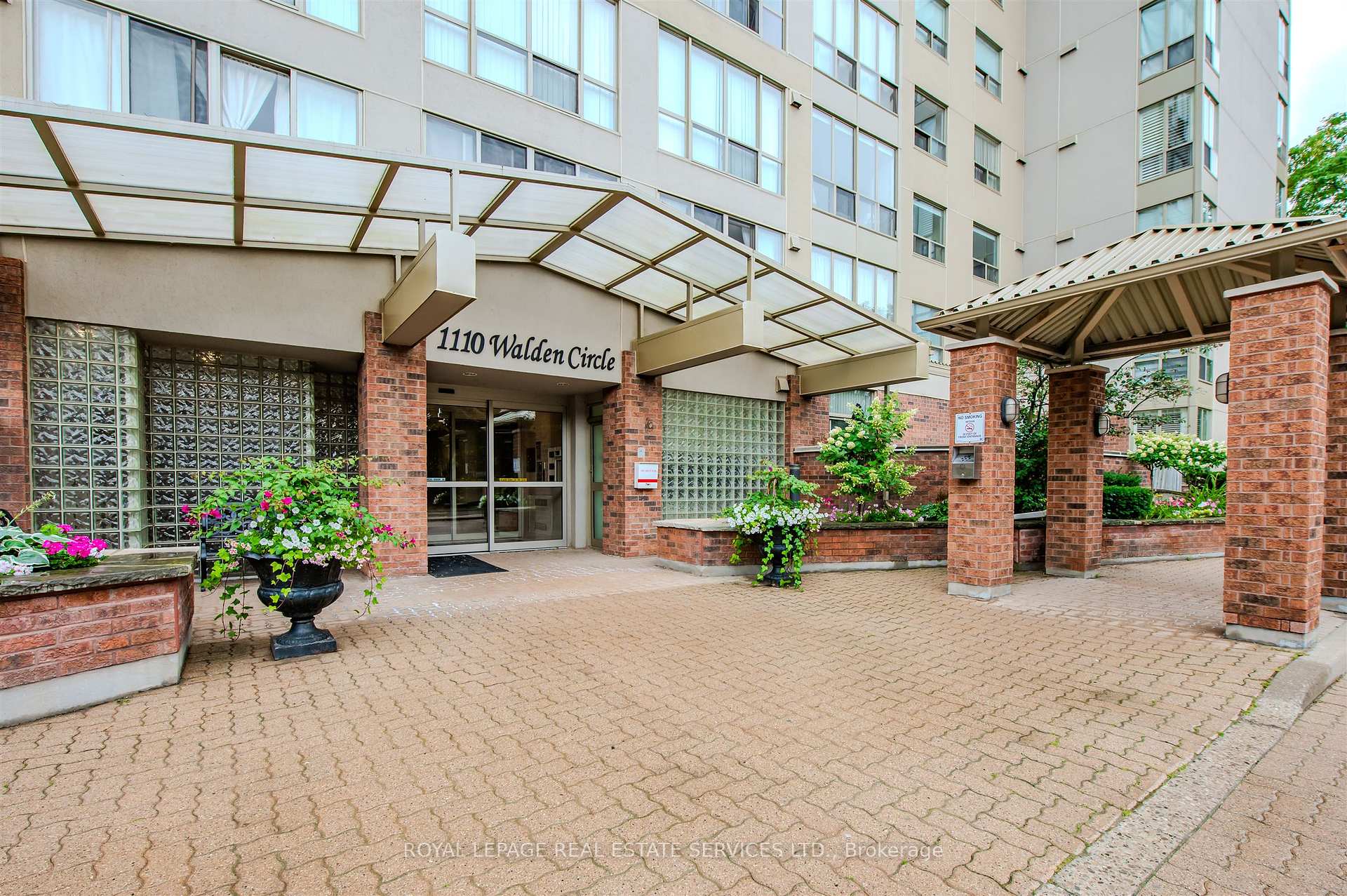 111 - 1110 Walden Circle, Mississauga, ON L5J 4R3