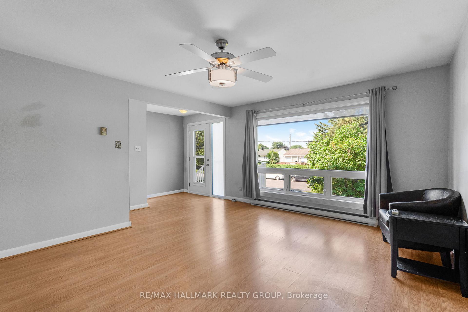 1111 Cholette Crescent, Orleans - Convent Glen and Area, ON K1C 1T4
