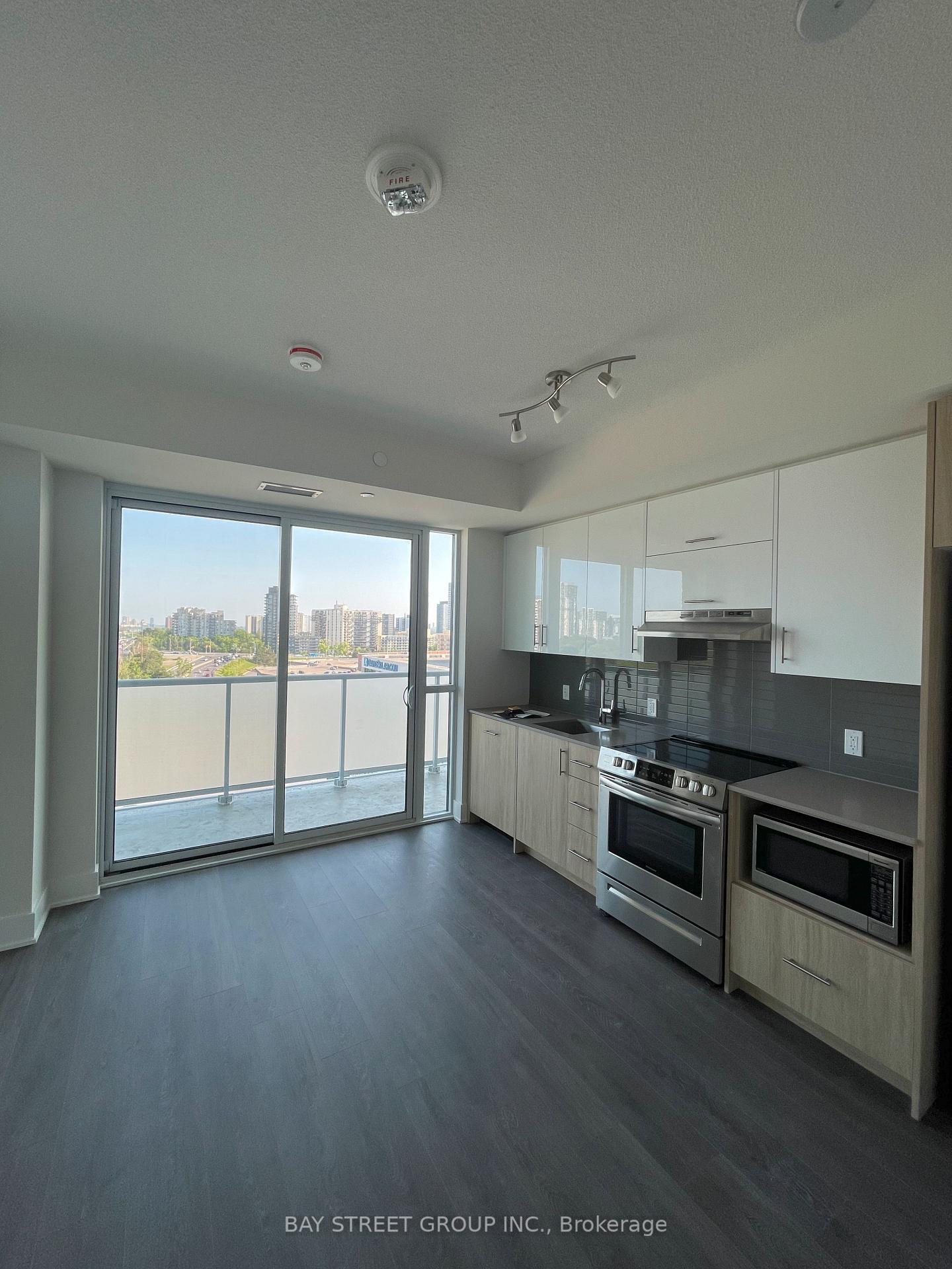 1112 - 188 Fairview Mall Drive, Toronto, ON M2J 0H7