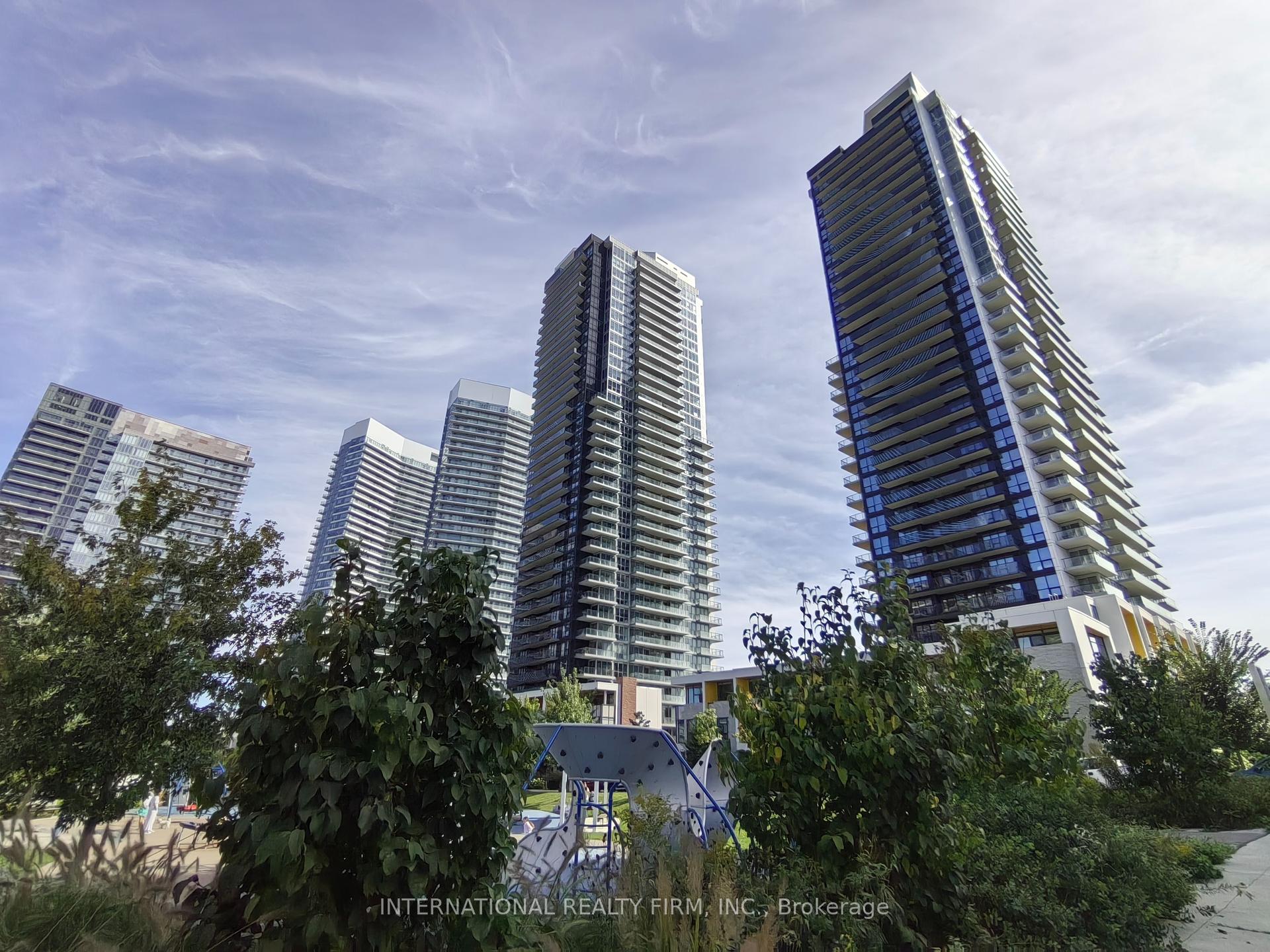 1112 - 95 Mcmahon Drive, Toronto, ON M2K 0H2
