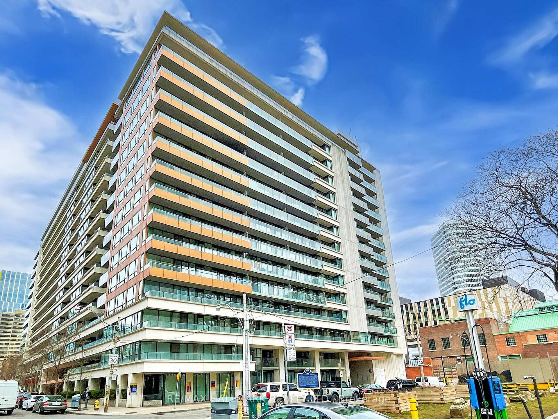 1115 - 111 Elizabeth Street, Toronto, ON M5G 1P7