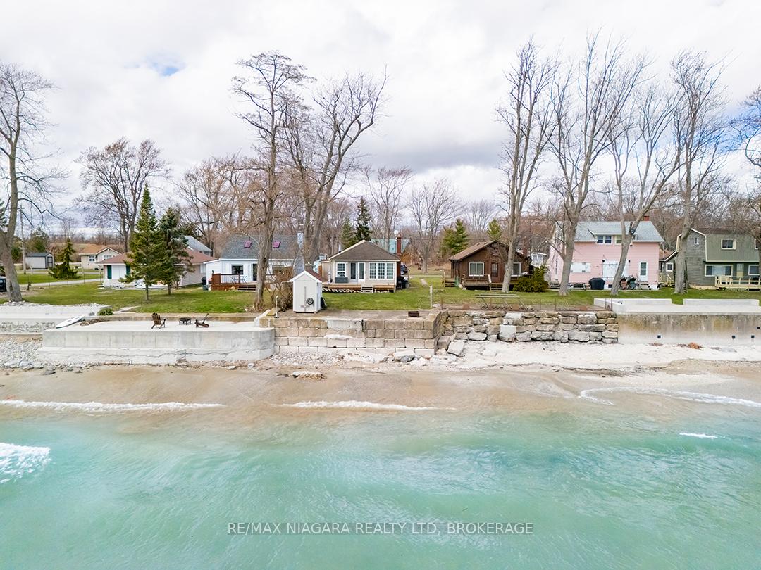 11161 Churchill Avenue, Wainfleet, ON L0S 1V0