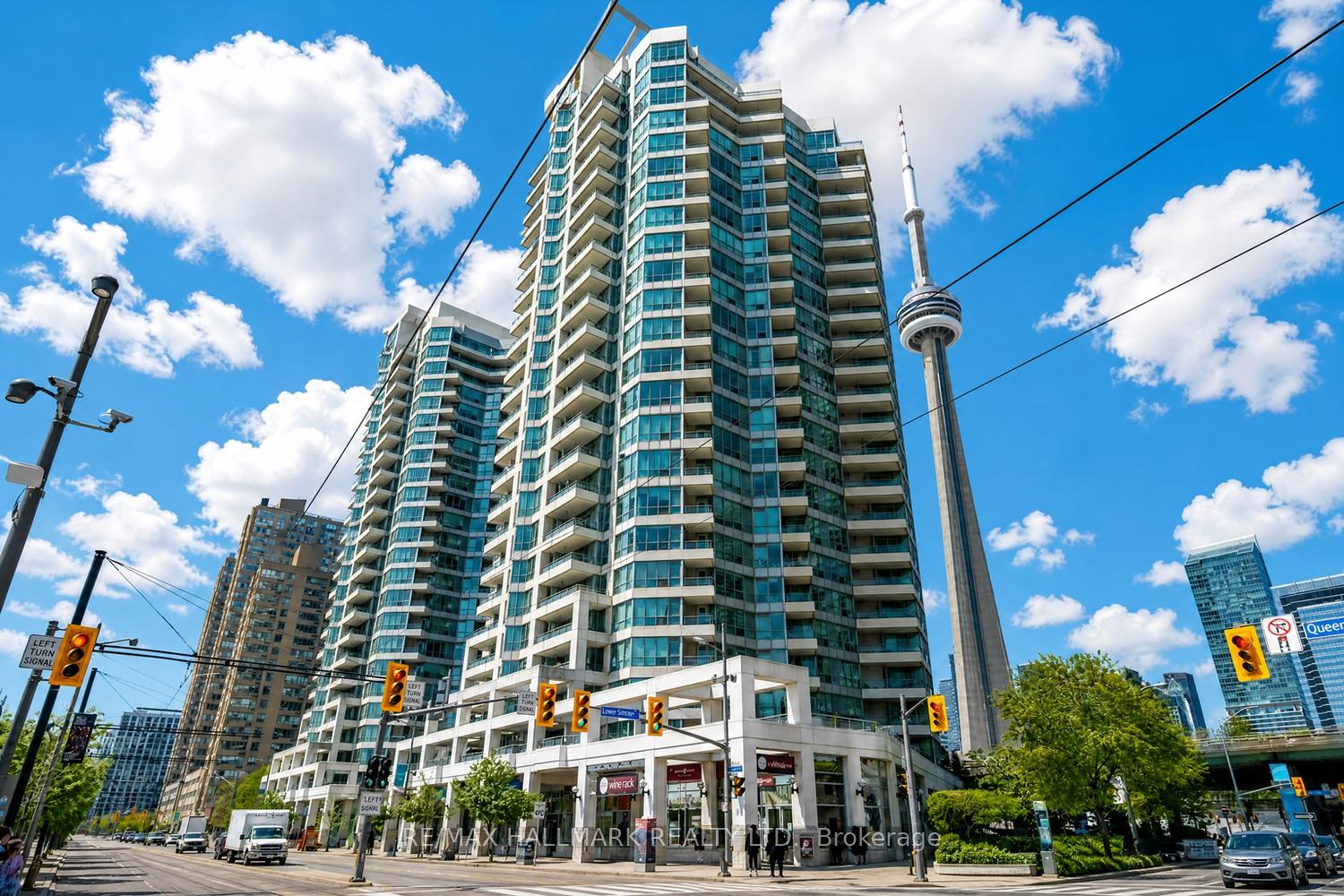 1119 - 230 Queens Quay W, Toronto, ON M5J 2Y7