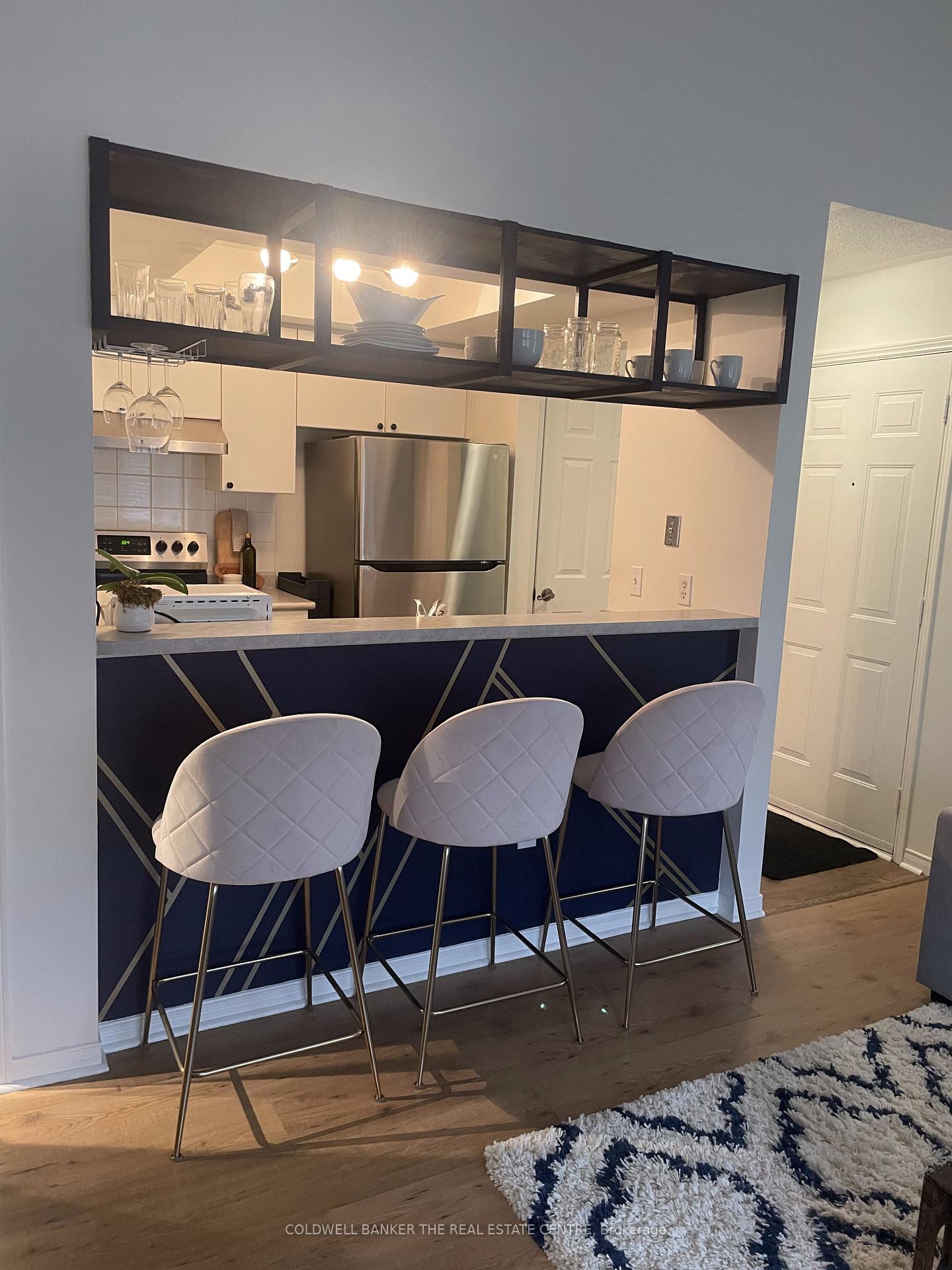 112 - 111 Bristol Road E, Mississauga, ON L4Z 3P6