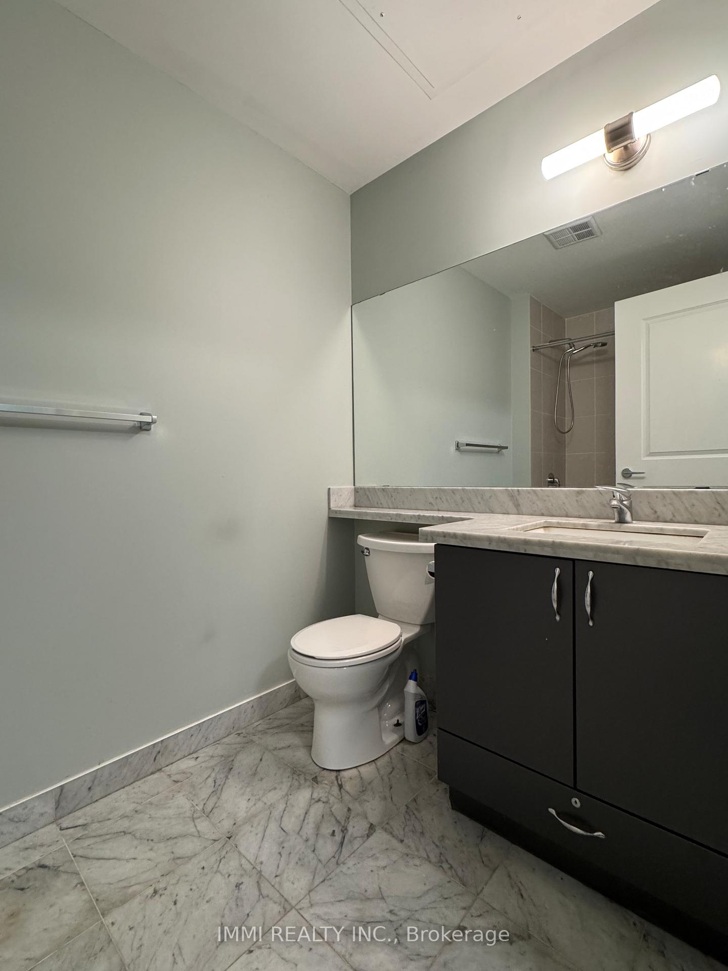112 - 151 Upper Duke Crescent, Markham, ON L6G 0B6