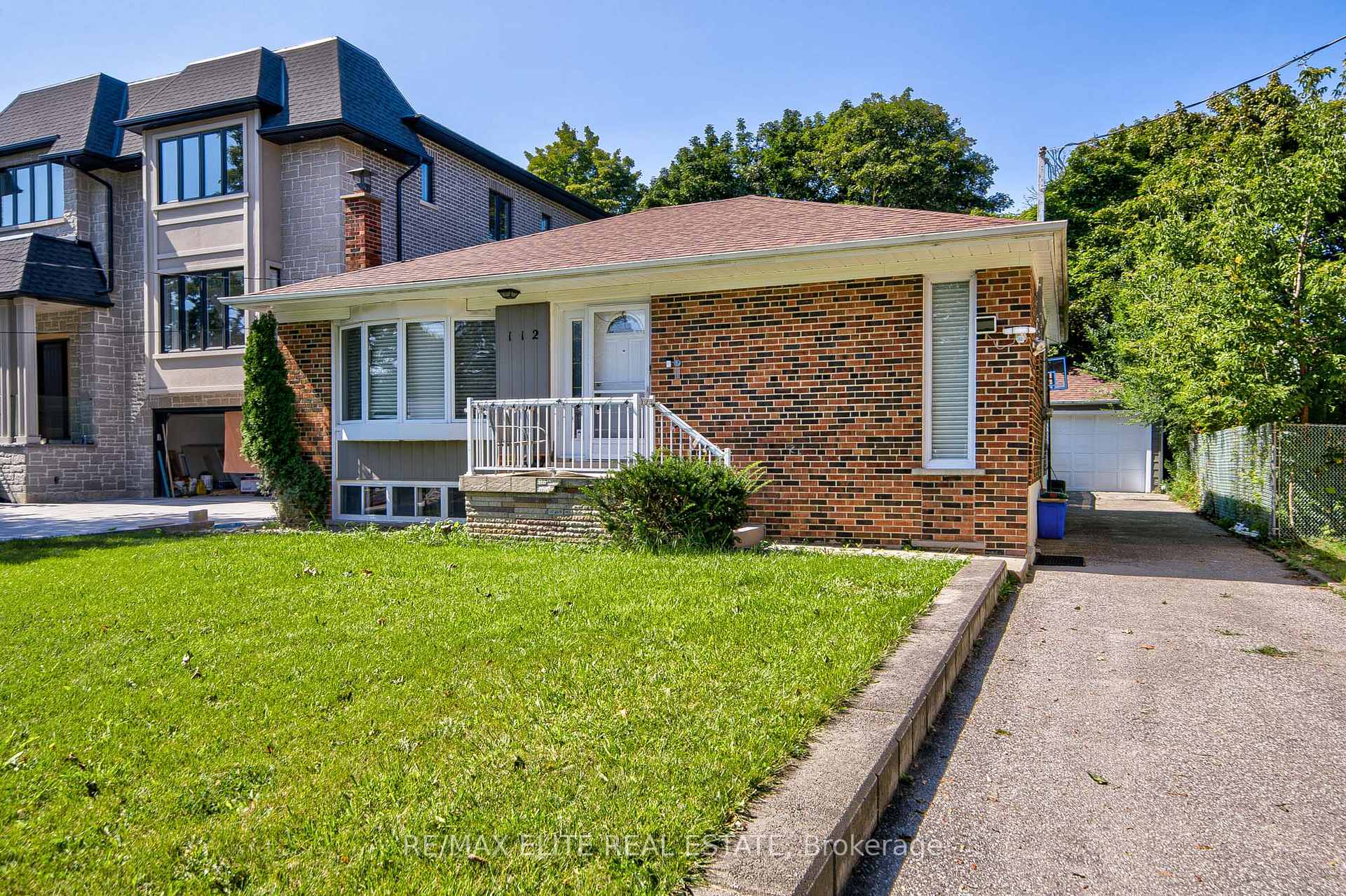 112 Talmage Avenue, Richmond Hill, ON L4C 3J8