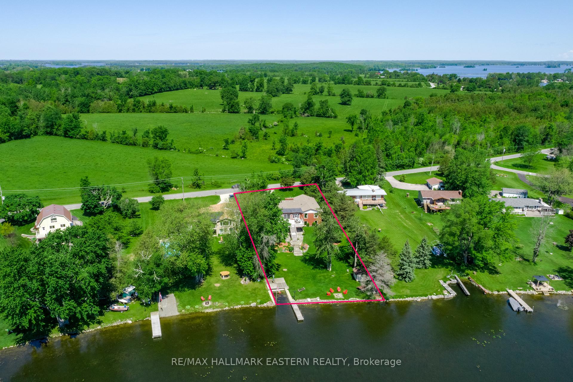 1121 Connaught Drive, Selwyn, ON K0L 1T0