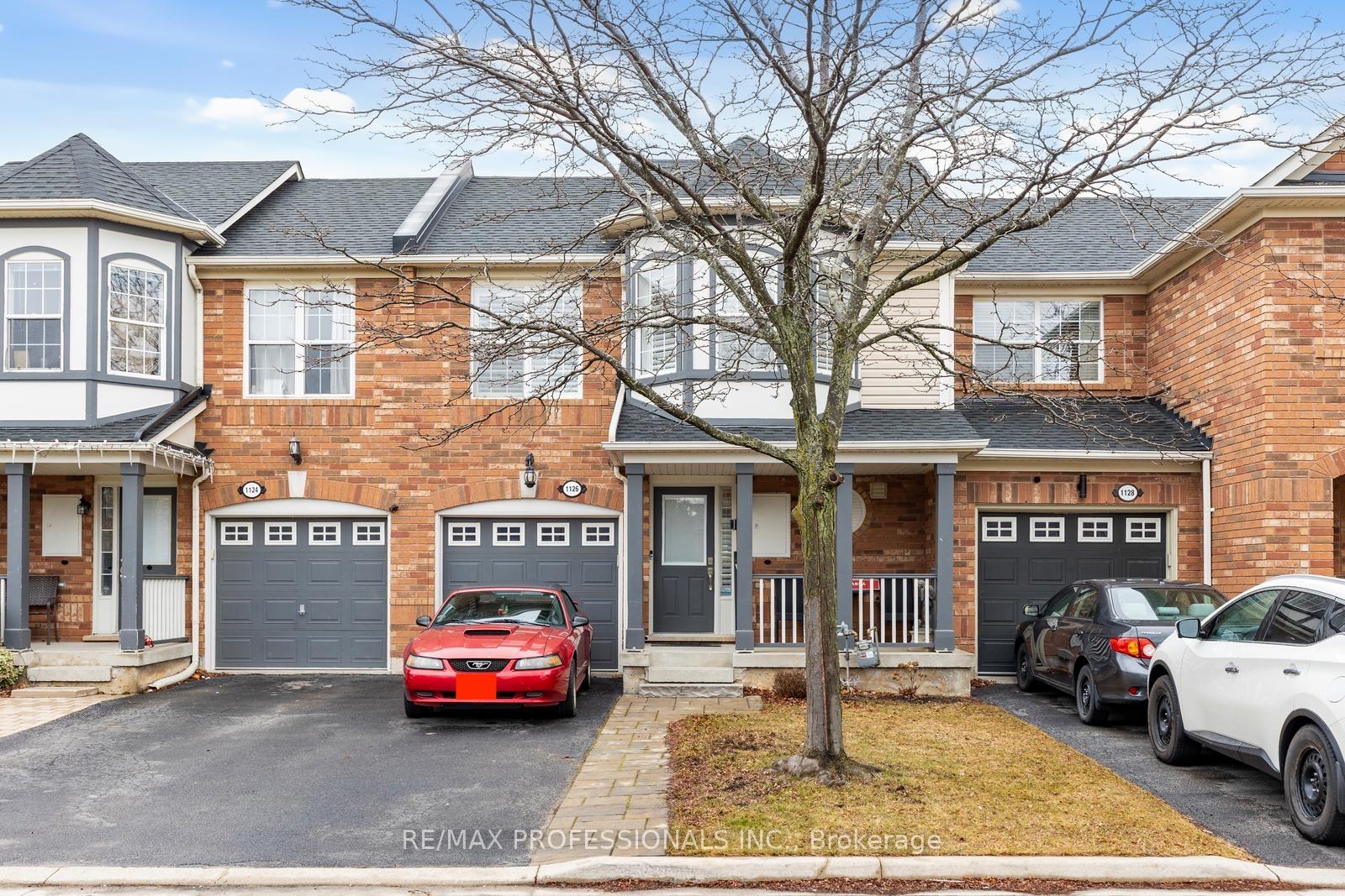 1126 Kelly Gate, Milton, ON L9T 6G9