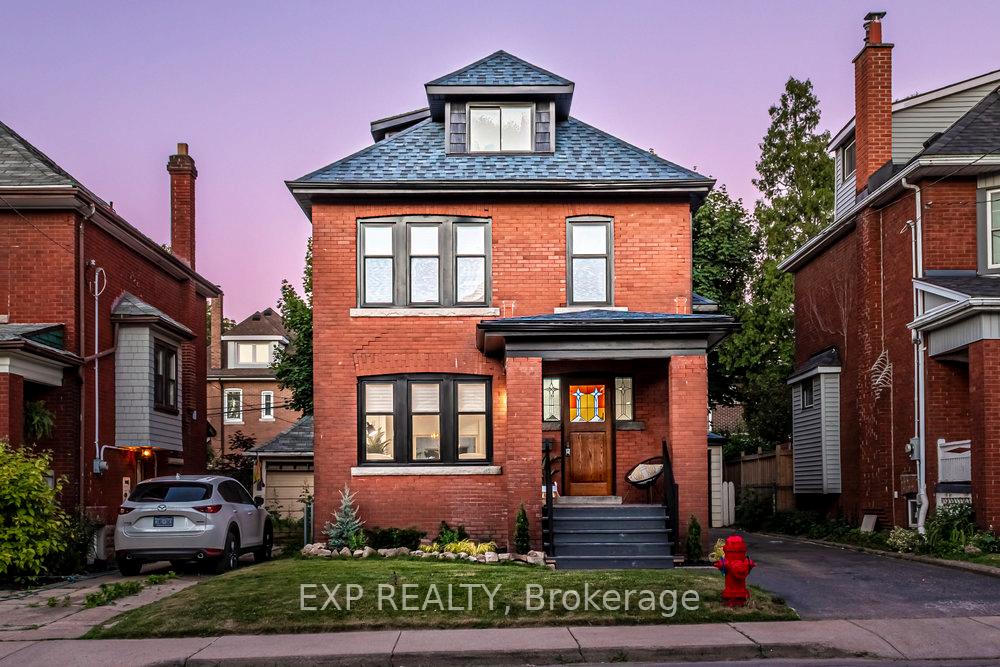 113 Eastbourne Avenue, Hamilton, ON L8M 2M9