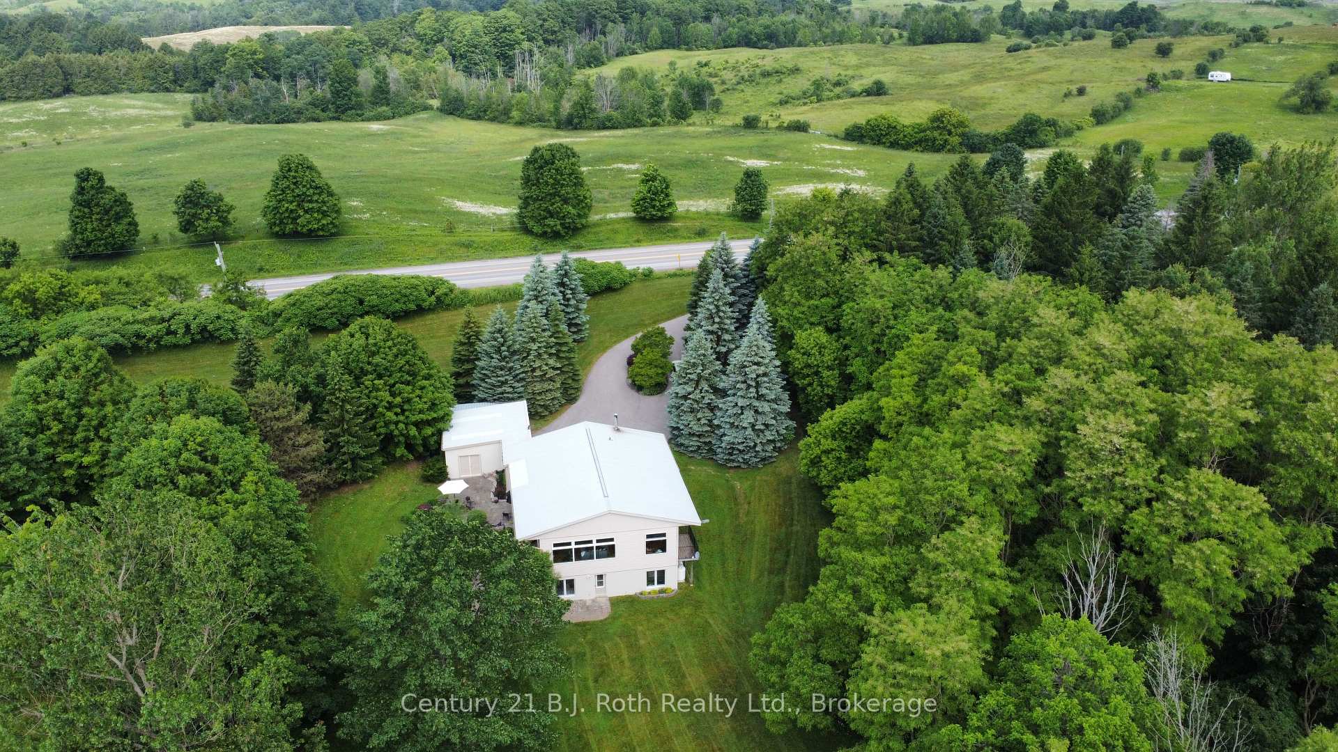 1131 Brock Road, Uxbridge, ON L9P 1R4