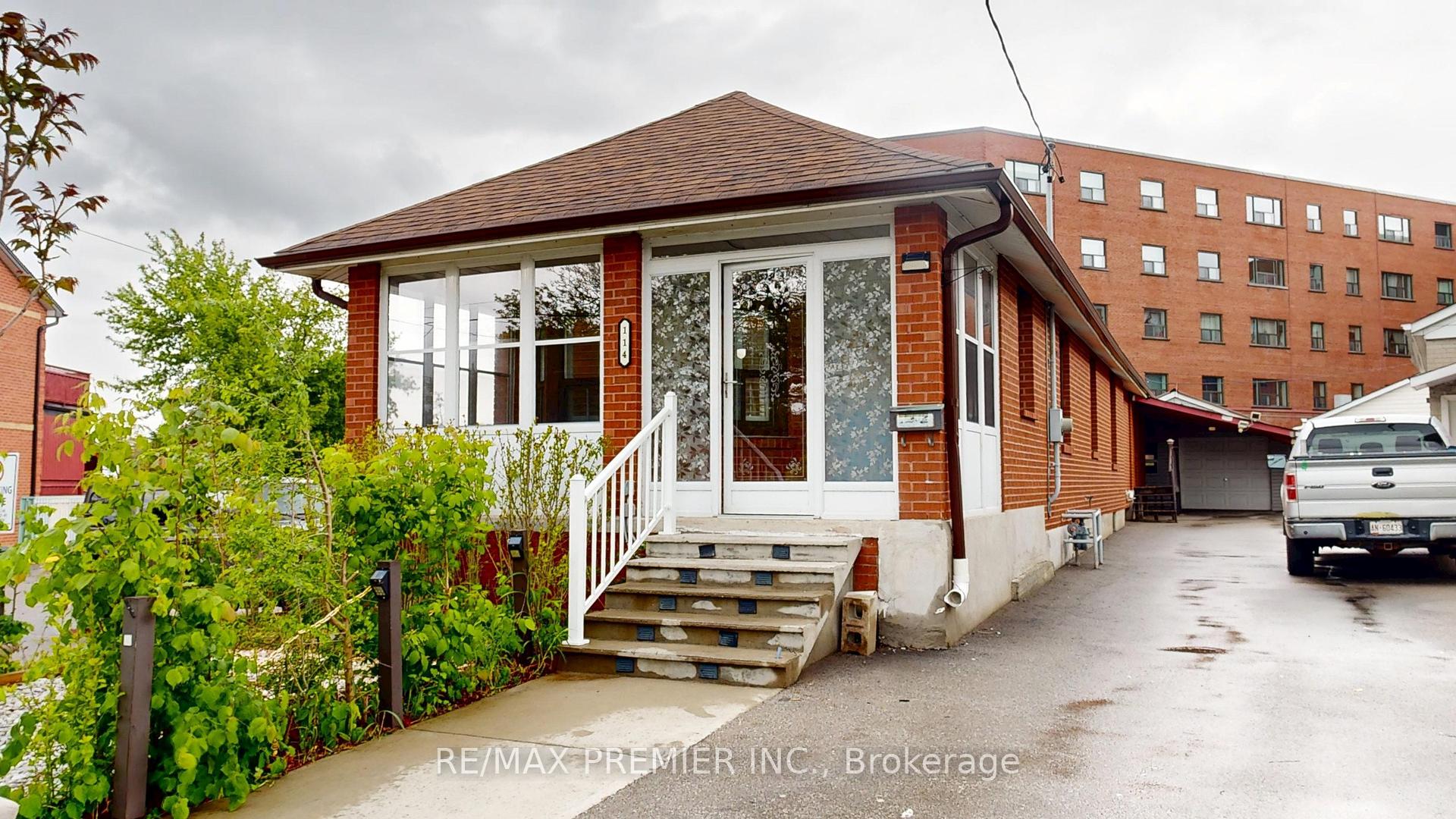 114 Branstone Road, Toronto, ON M6E 4E5