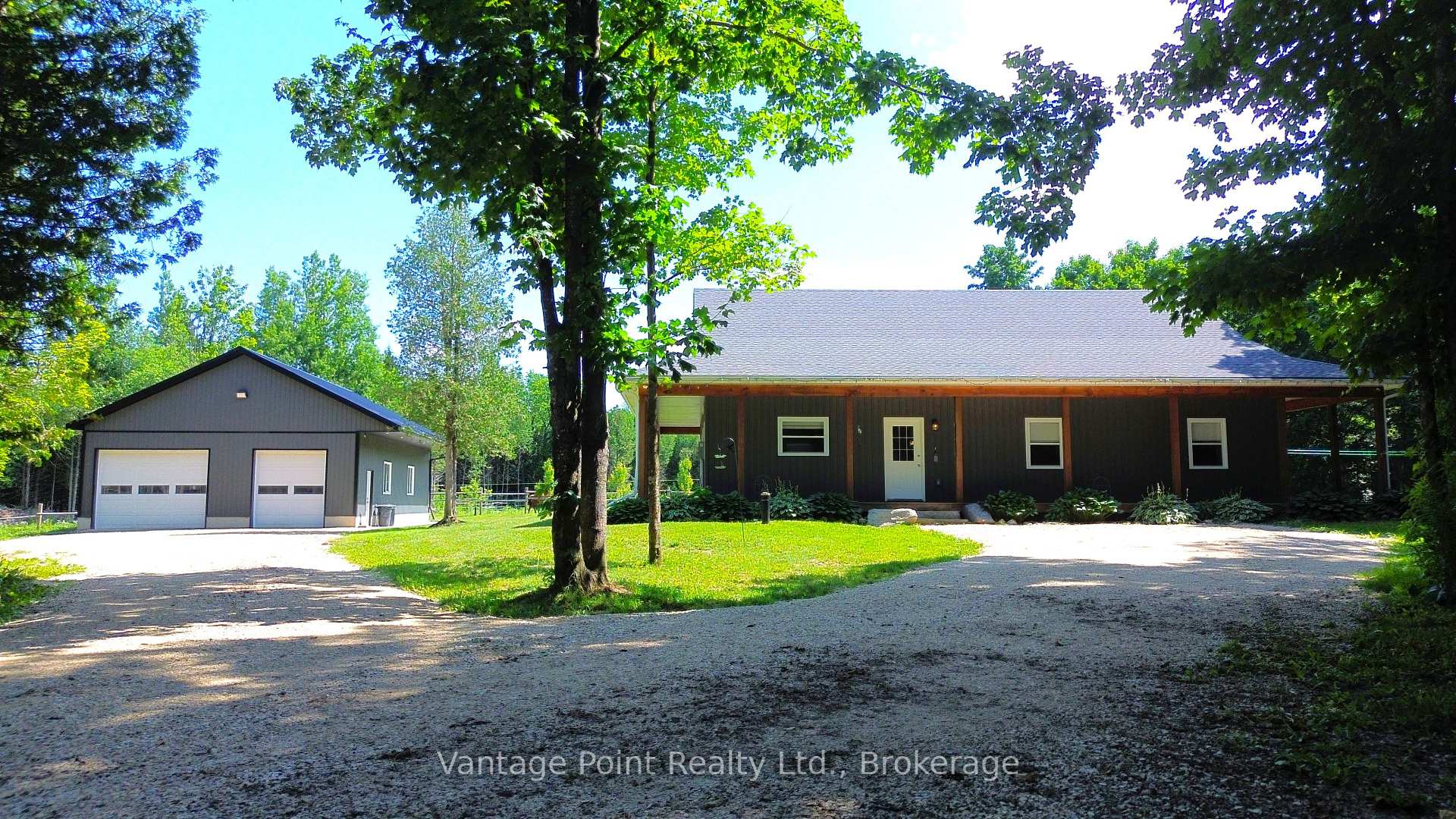 114 Crawford Road, Chatsworth, ON N0H 1C0