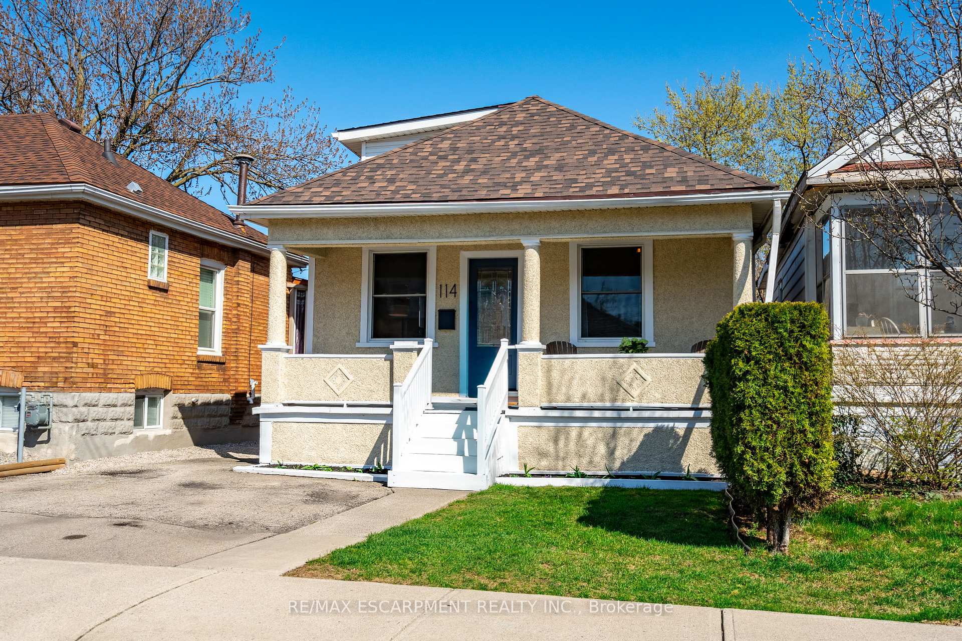 114 London Road N, Hamilton, ON L8H 4B5