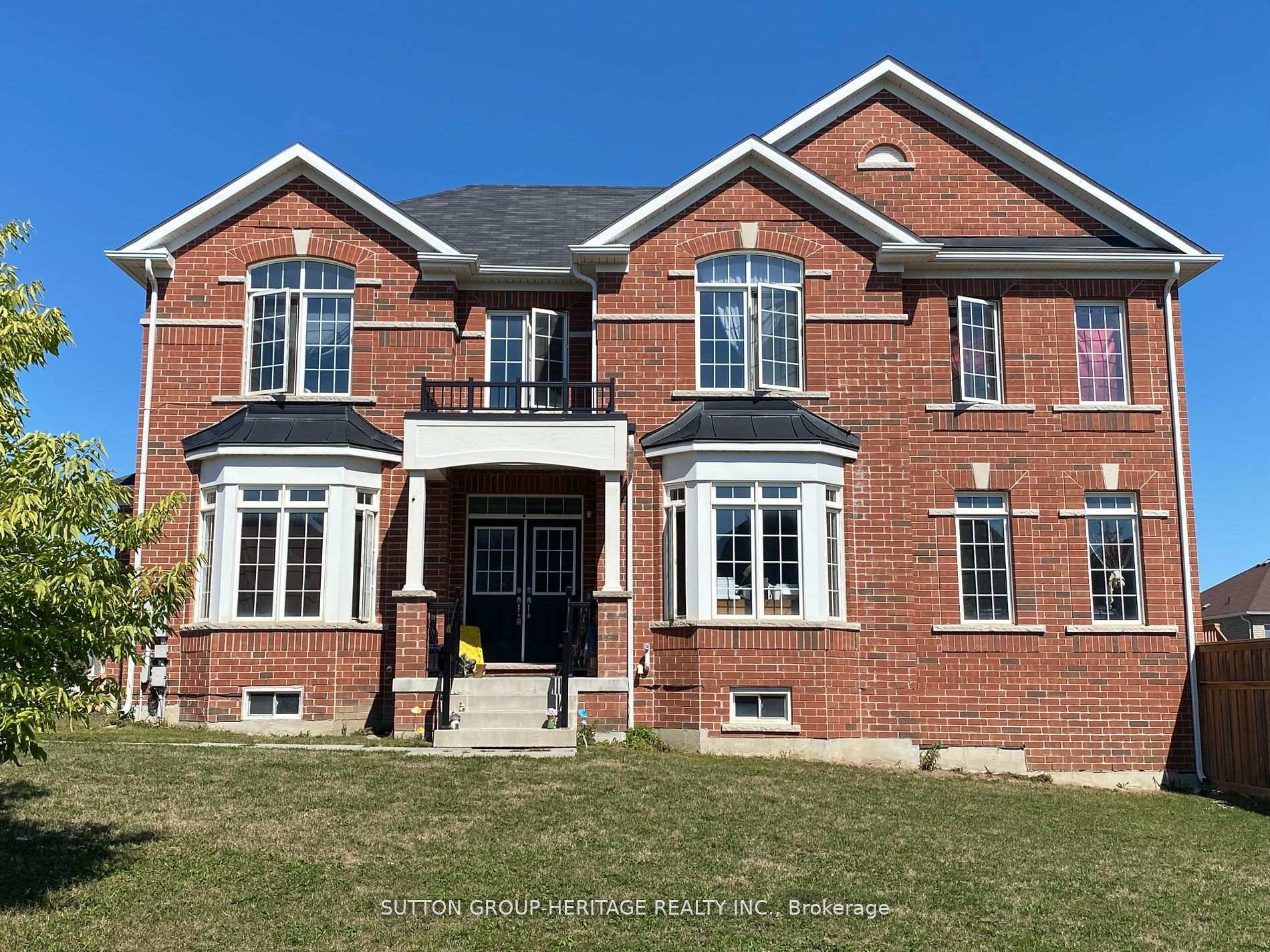 114 Noden Crescent, Clarington, ON L1B 0L2