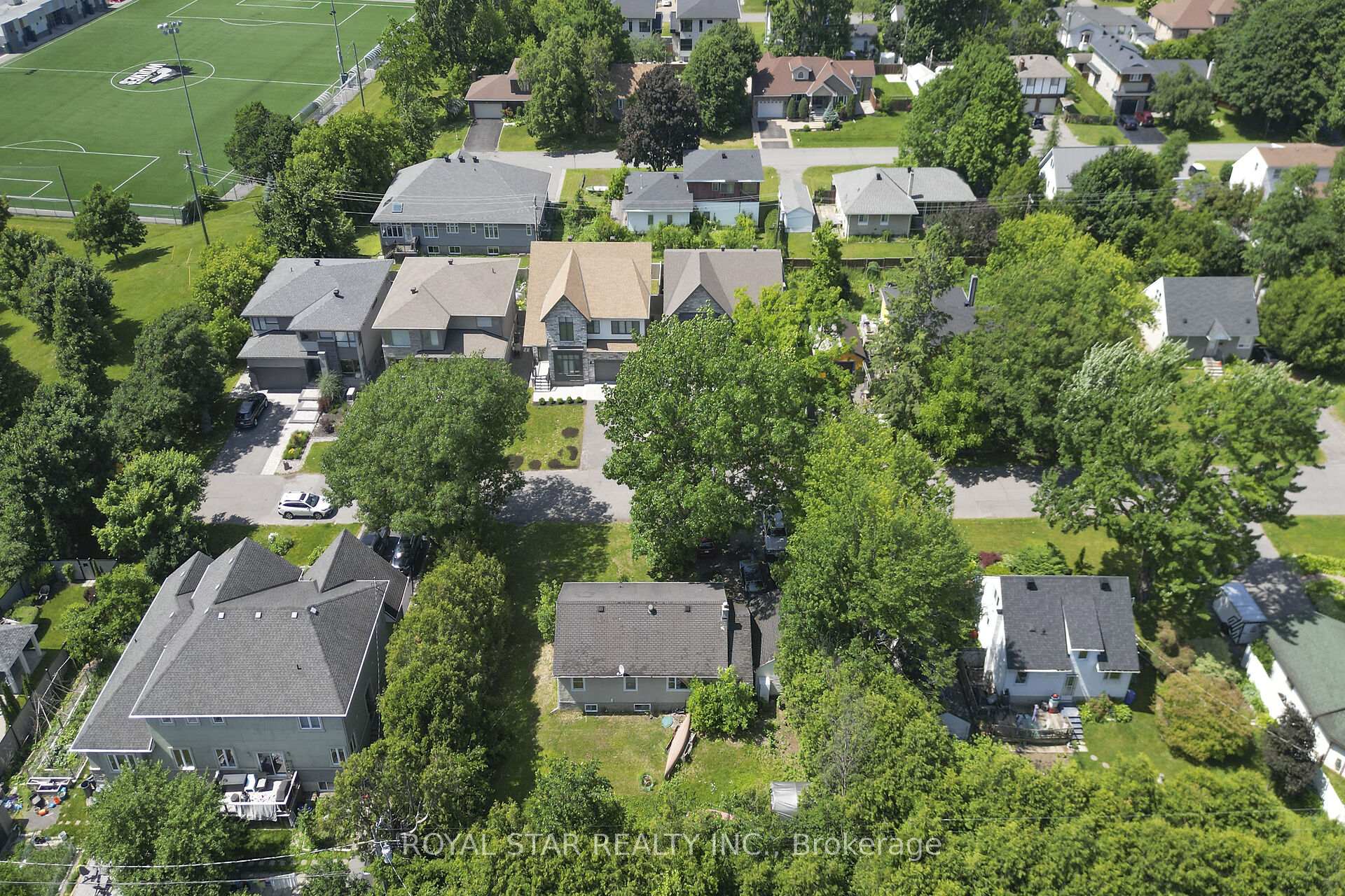 114 Tower Road, Meadowlands - Crestview and Area, ON K2G 2G2