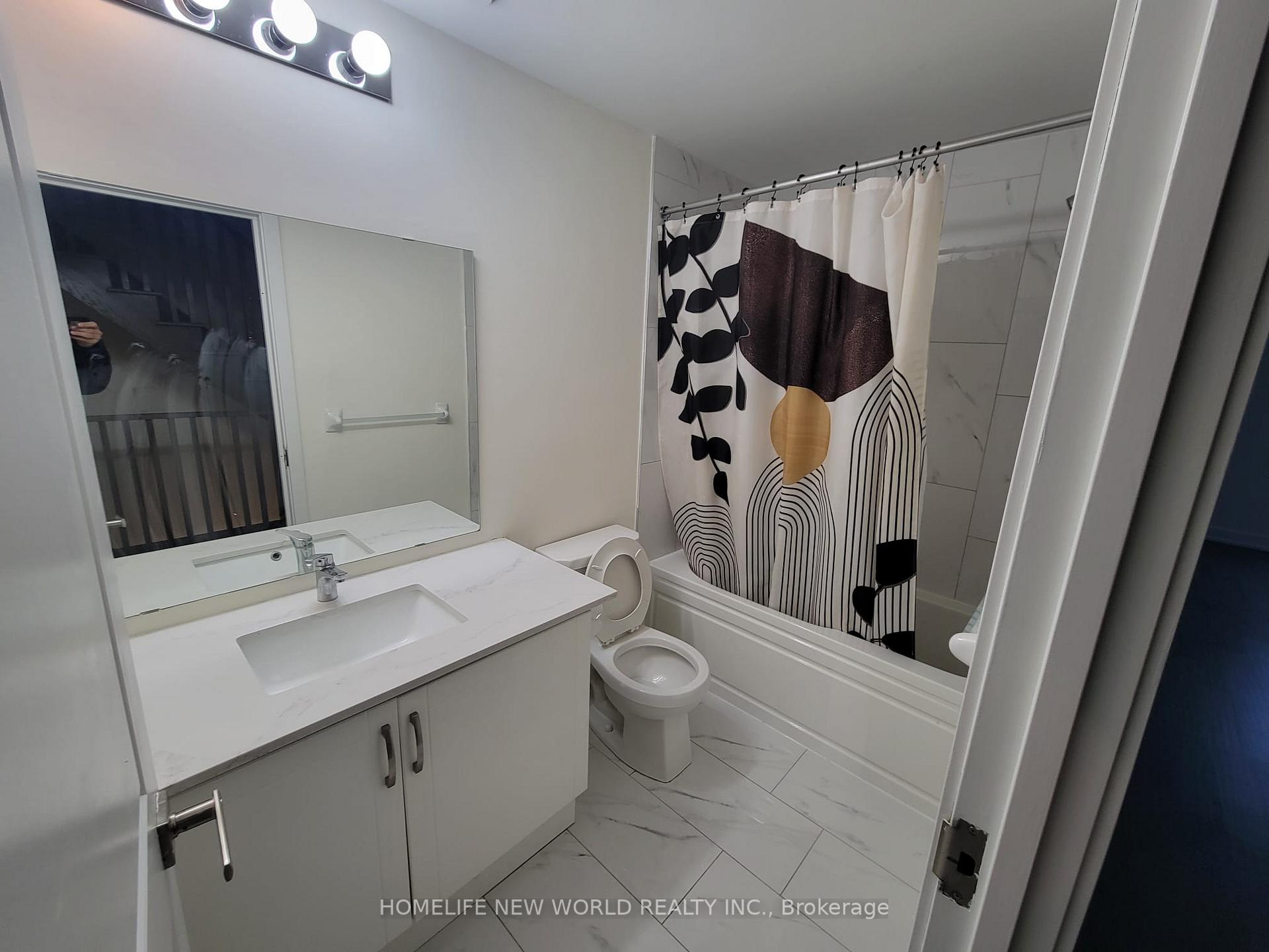 114 William Duncan Road, Toronto, ON M3K 0C7