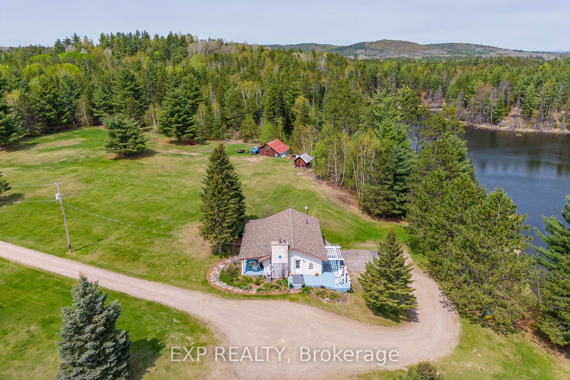 11462 Opeongo Road, Madawaska Valley, ON K0J 1B0