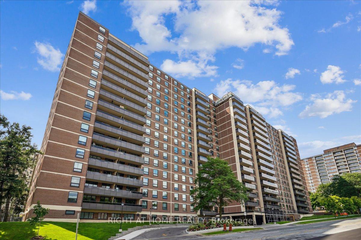 115 - 15 La Rose Avenue, Toronto, ON M9P 1A7
