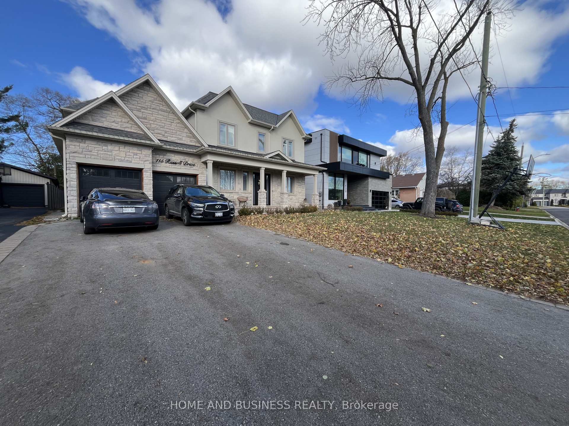 115 RUSSELL Drive, Oakville, ON L6H 1L4