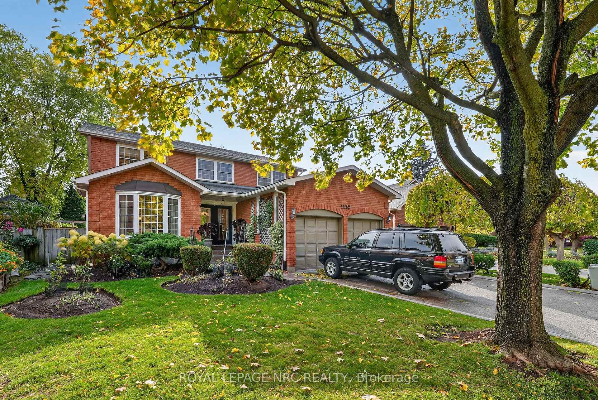 1152 Rushbrooke Drive, Oakville, ON L6M 1K1