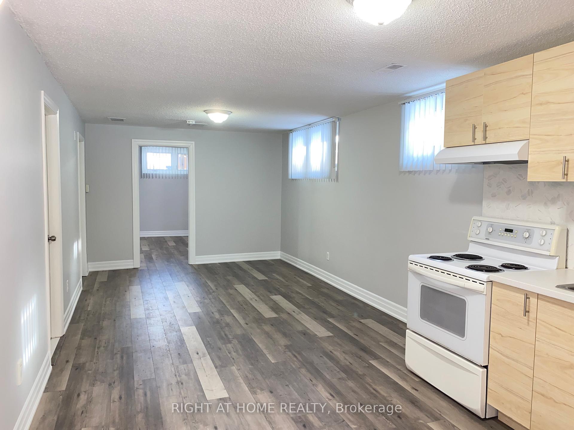 Lower - 1157 Meander Court, Mississauga, ON L4Y 4A7