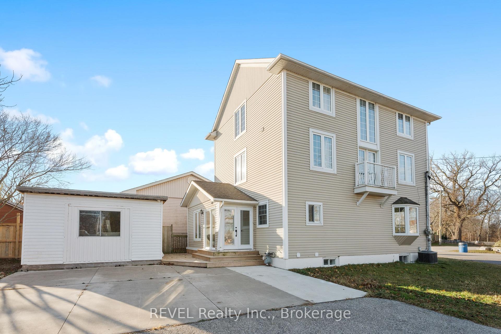 116 Arthur Street, St. Catharines, ON L2M 1H7