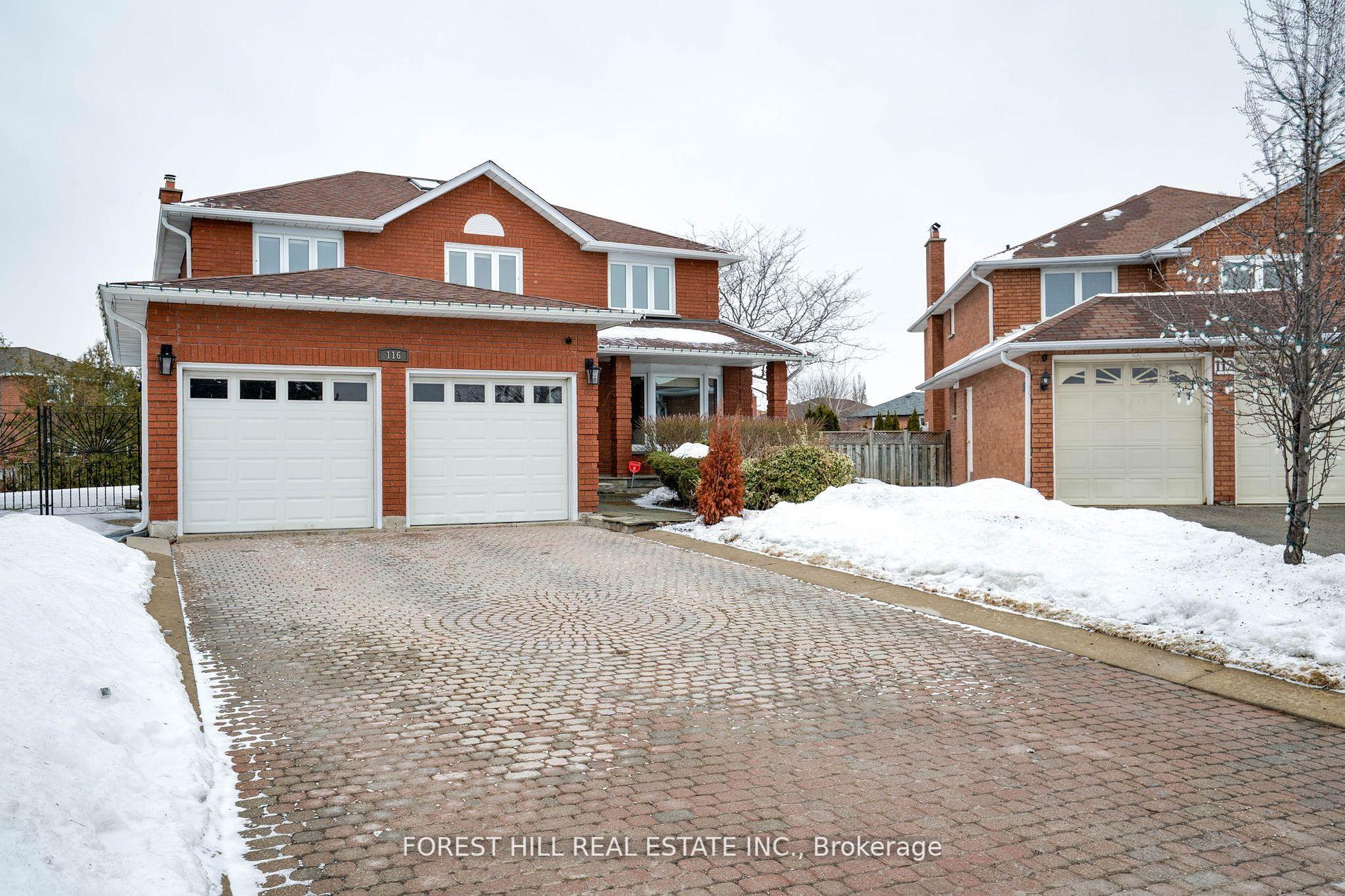 116 Burgosa Court, Vaughan, ON L4L 5C7