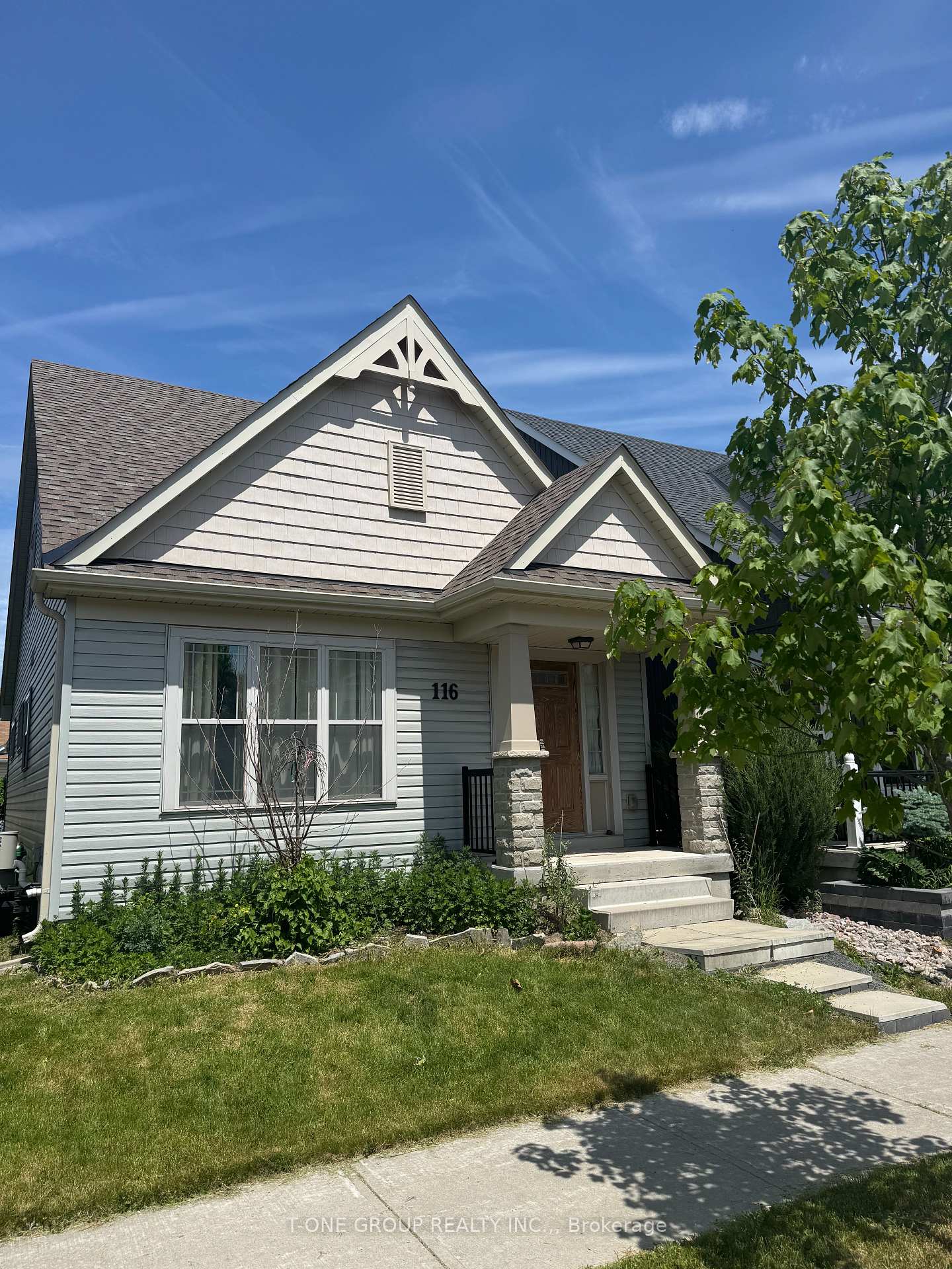 116 Rothwell Gardens, Peterborough North, ON K9H 0G8