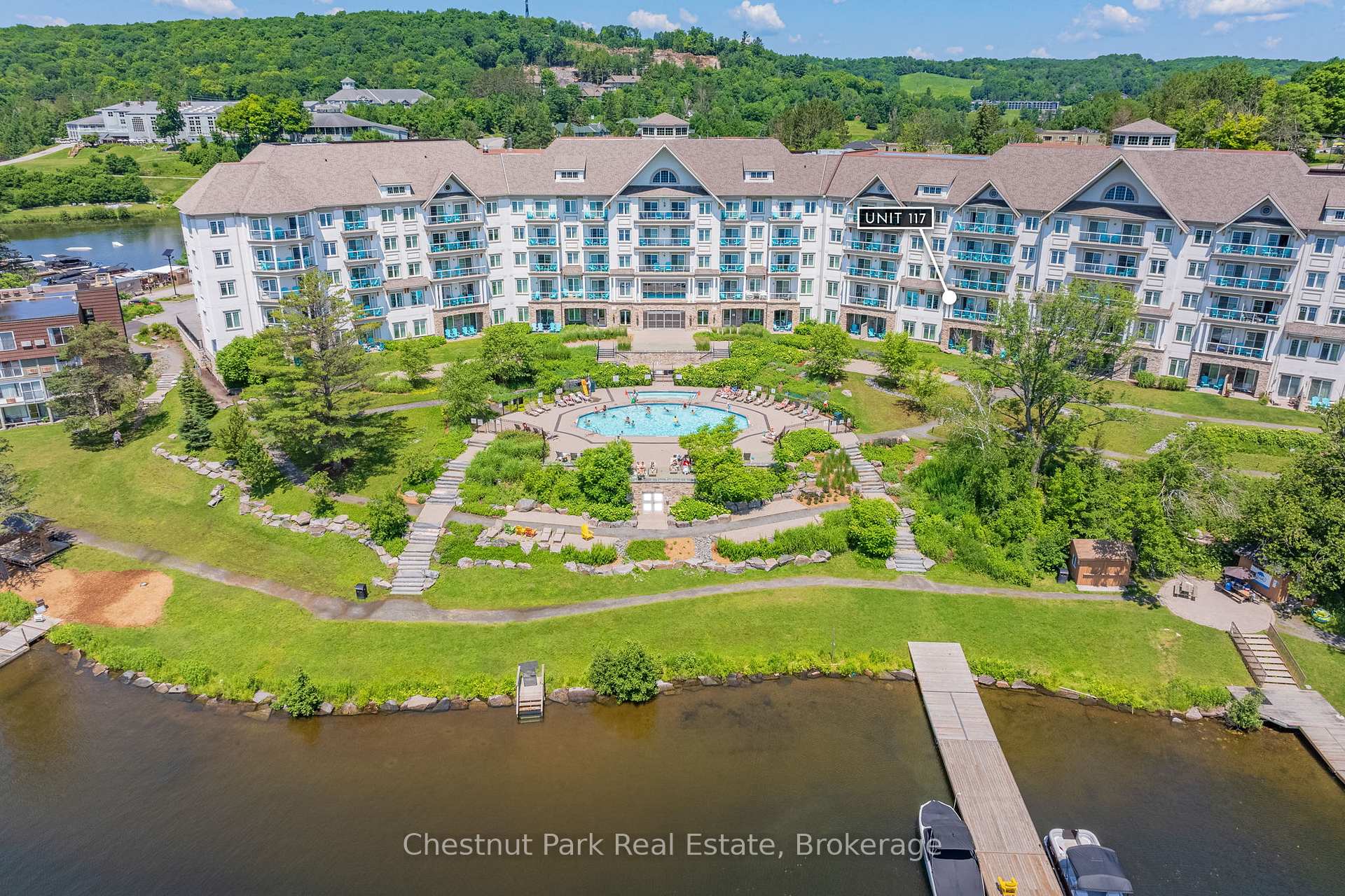 117 - 25 Pen Lake Point Road, Huntsville, ON P1H 1A9