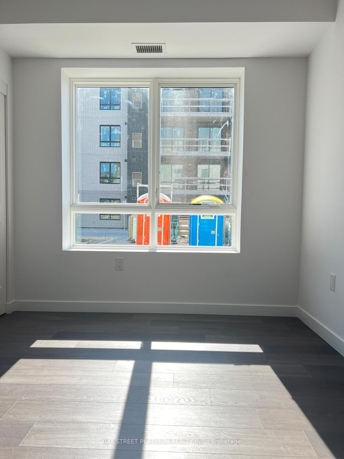 117 - 7945 Kalar Road W, Niagara Falls, ON L2H 2Y6