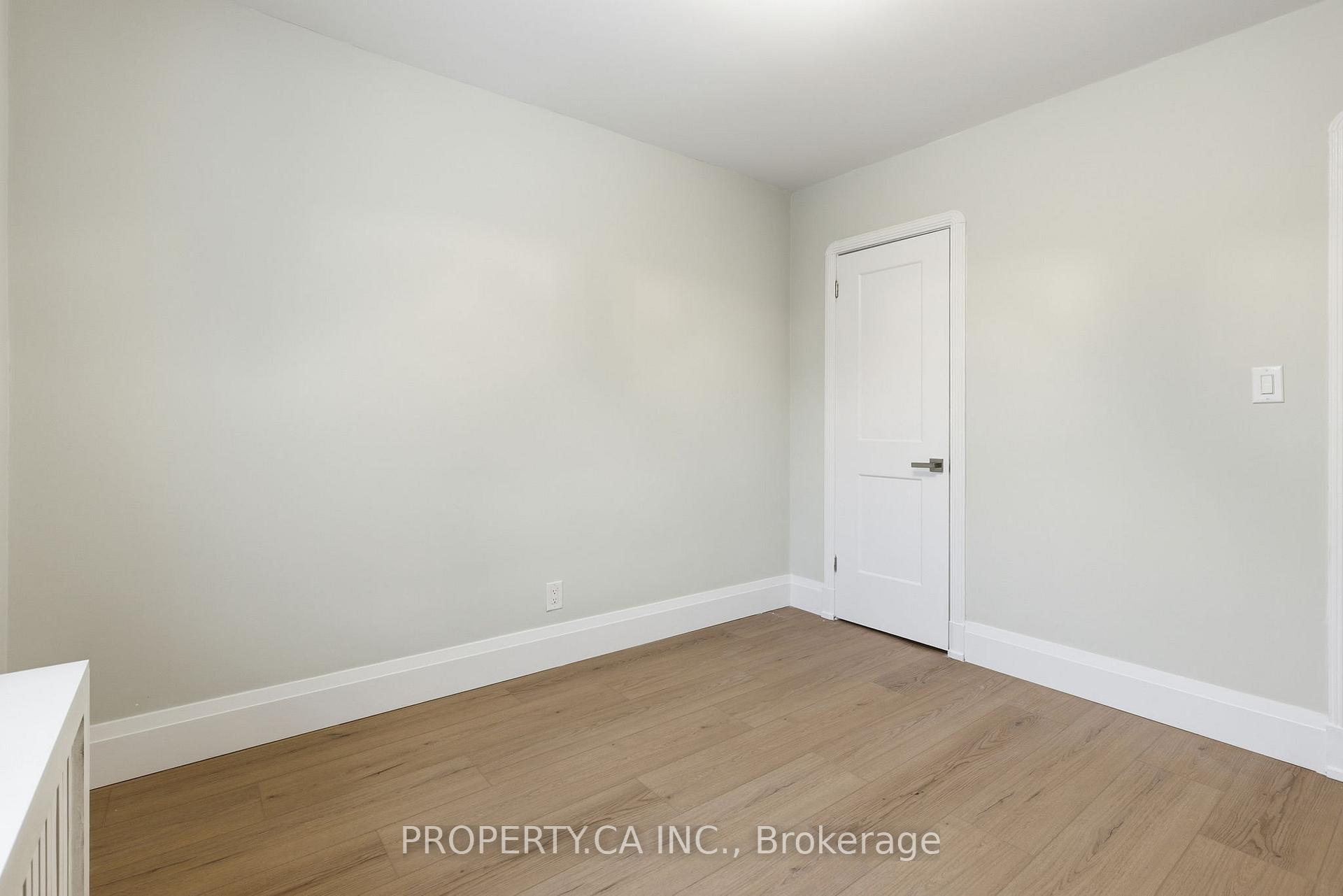 3 - 117 Cheritan Avenue, Toronto, ON M4R 1S8