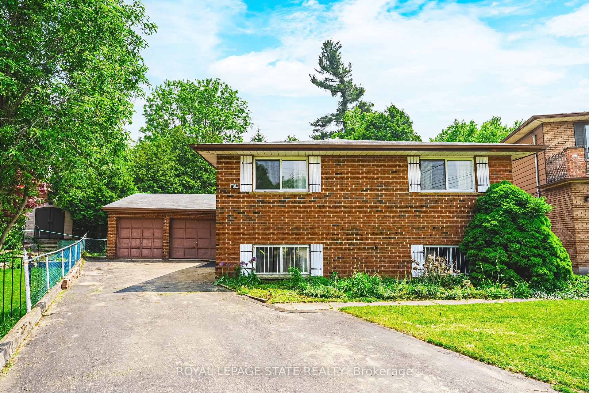 117 Iona Avenue, Hamilton, ON L8S 2L8