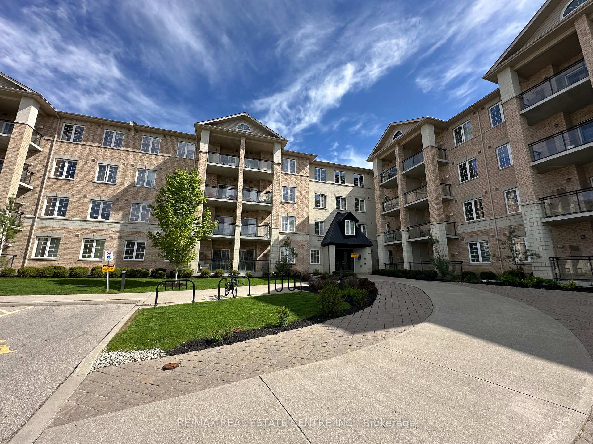 Guelph Real Estate MLS® Listings & Houses For Sale