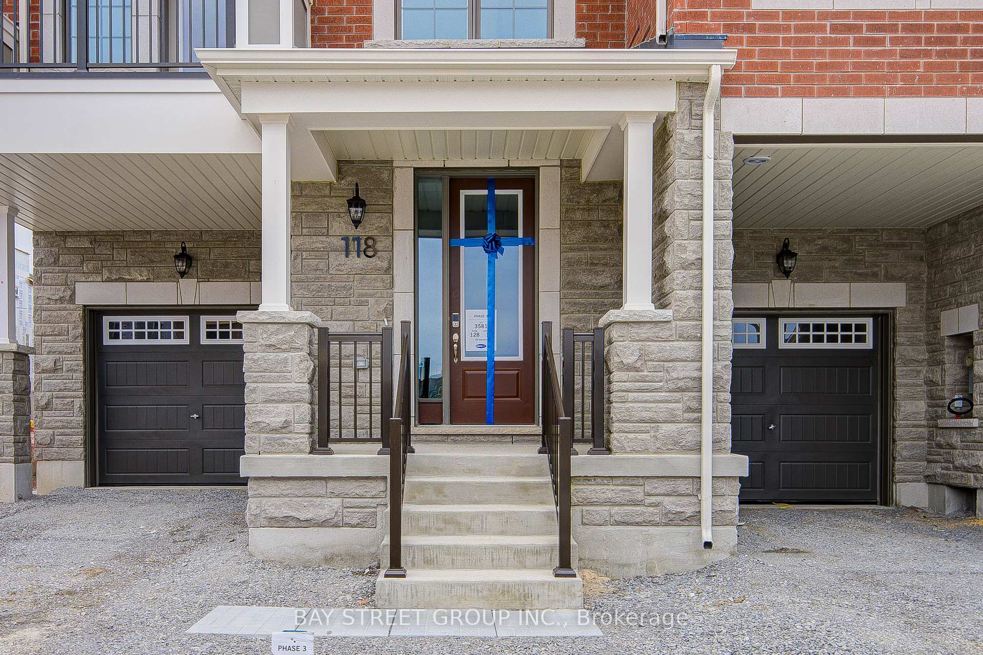118 Azure Drive, Markham, ON L6C 3M3