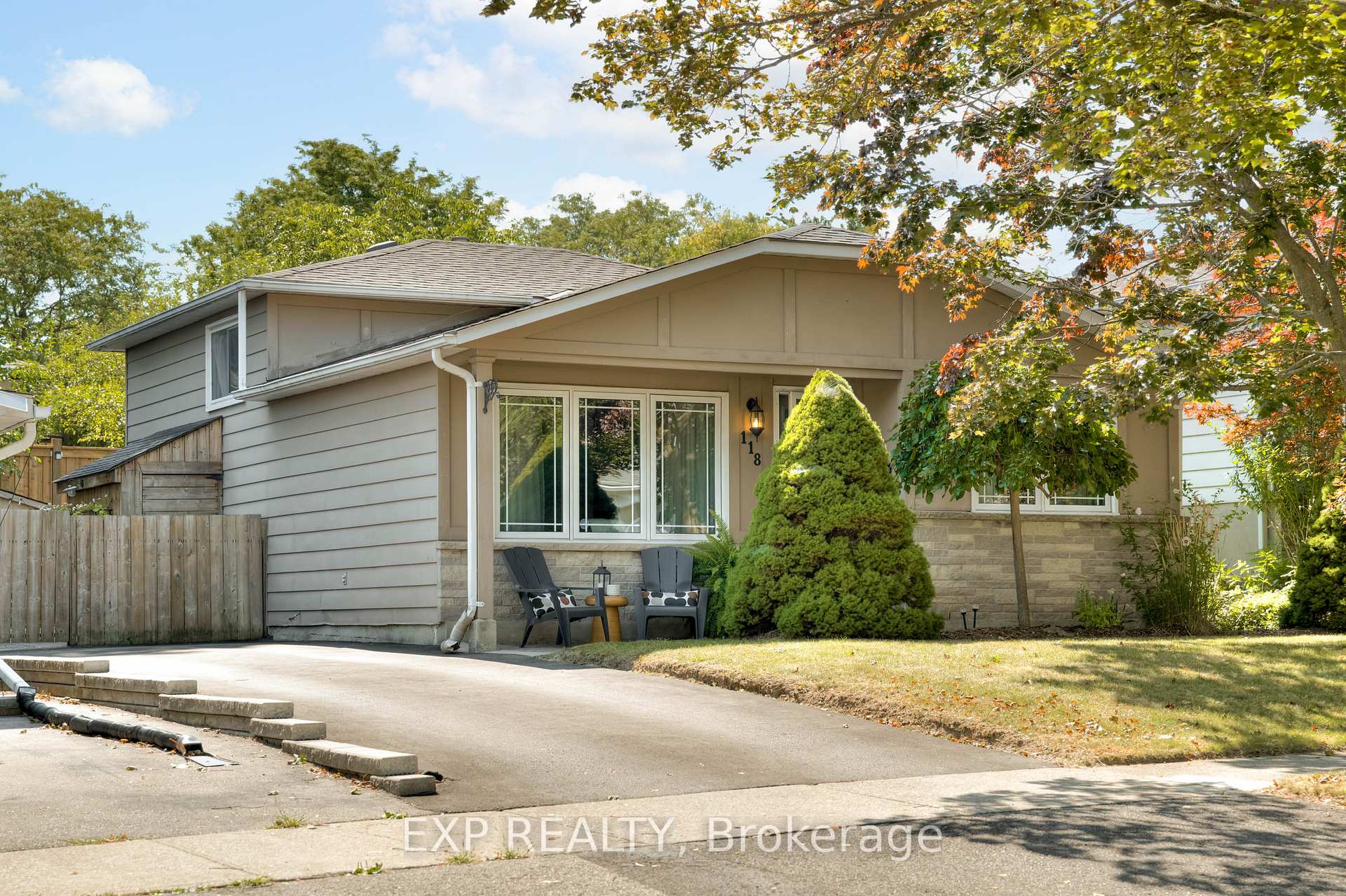 118 Christopher Drive, Waterloo, ON N2J 4J7