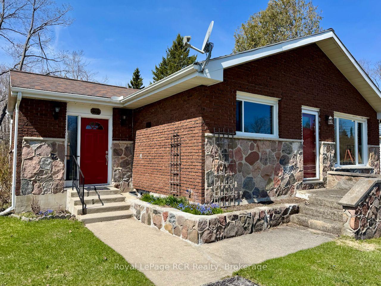 118 Main Street, Northern Bruce Peninsula, ON N0H 1W0