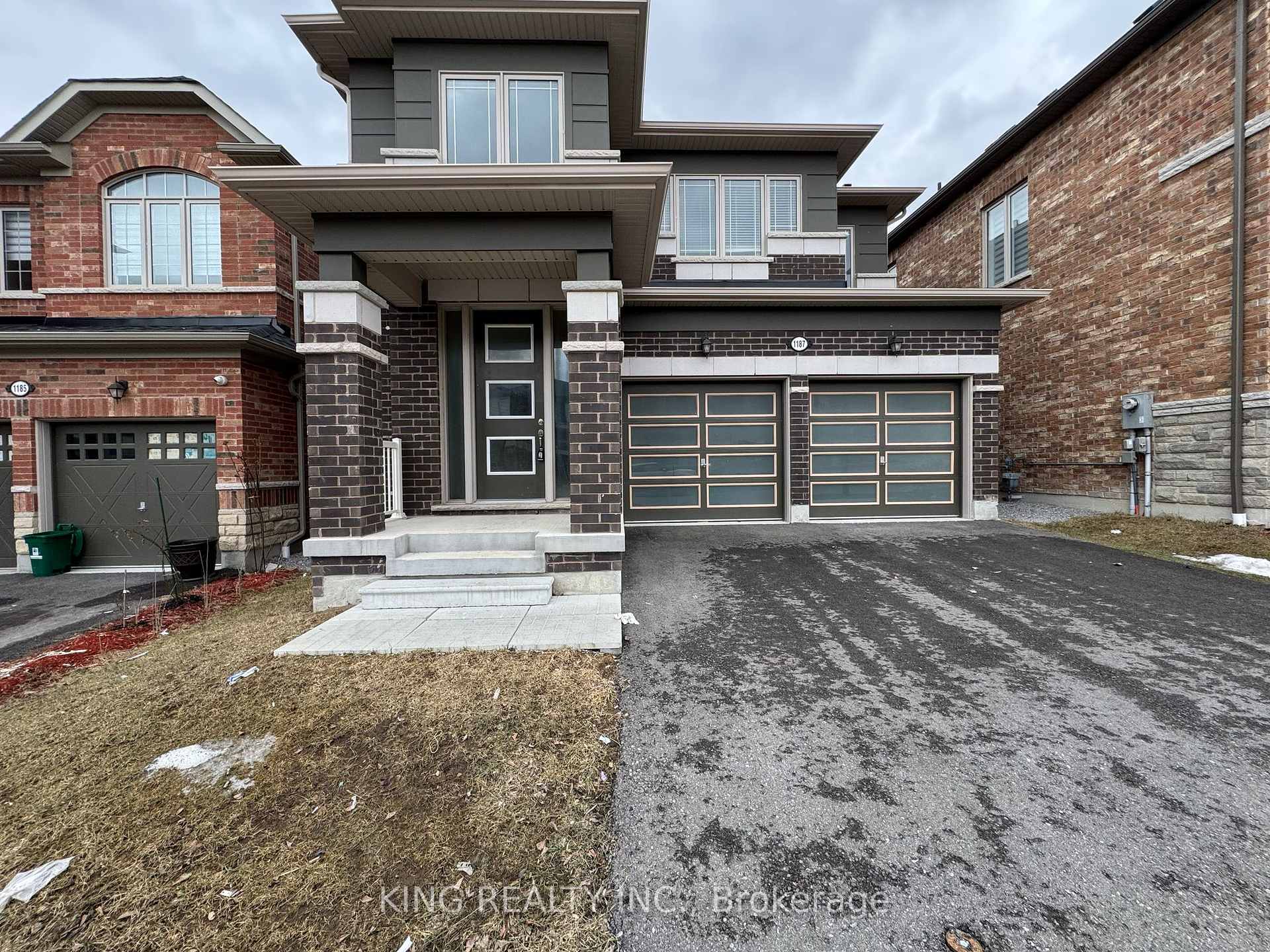 1187 Enchanted Crescent, Pickering, ON L1X 0G9