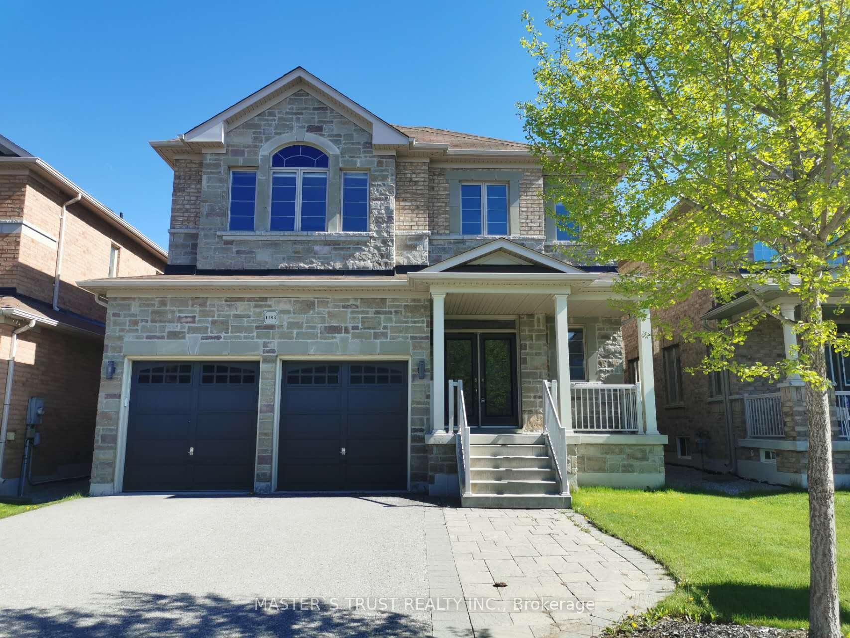 1189 Atkins Drive, Newmarket, ON L3X 0E1