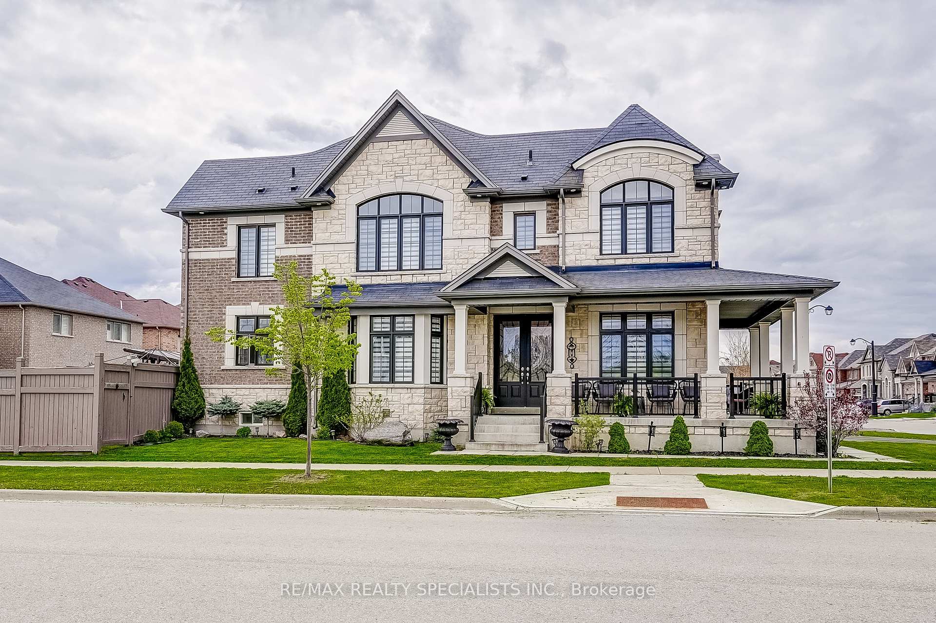 119 Belfry Drive, Bradford West Gwillimbury, ON L3Z 0V6