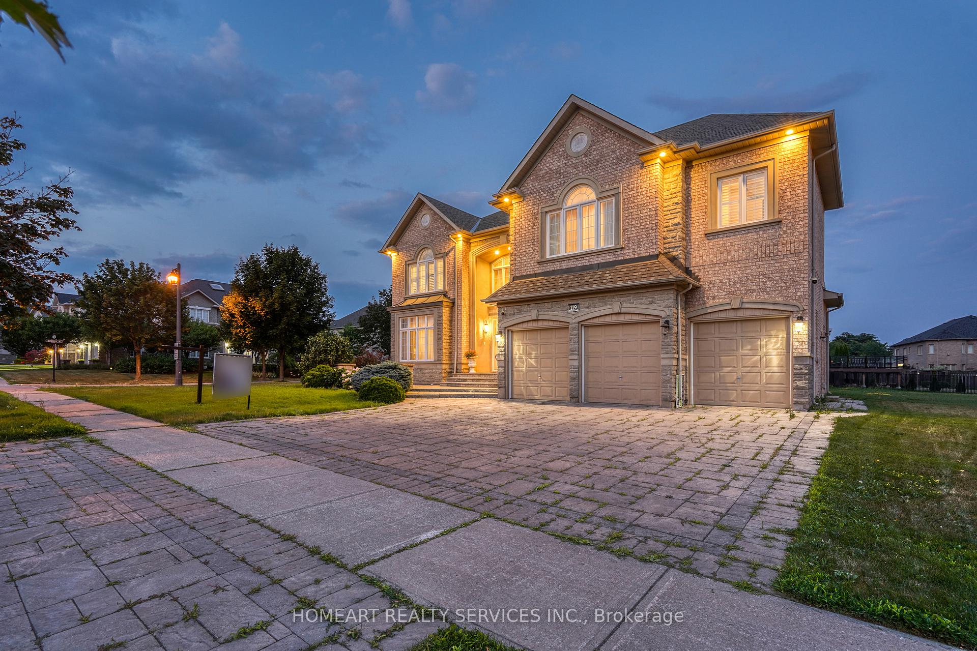 119 Boake Trail, Richmond Hill, ON L4B 4B7