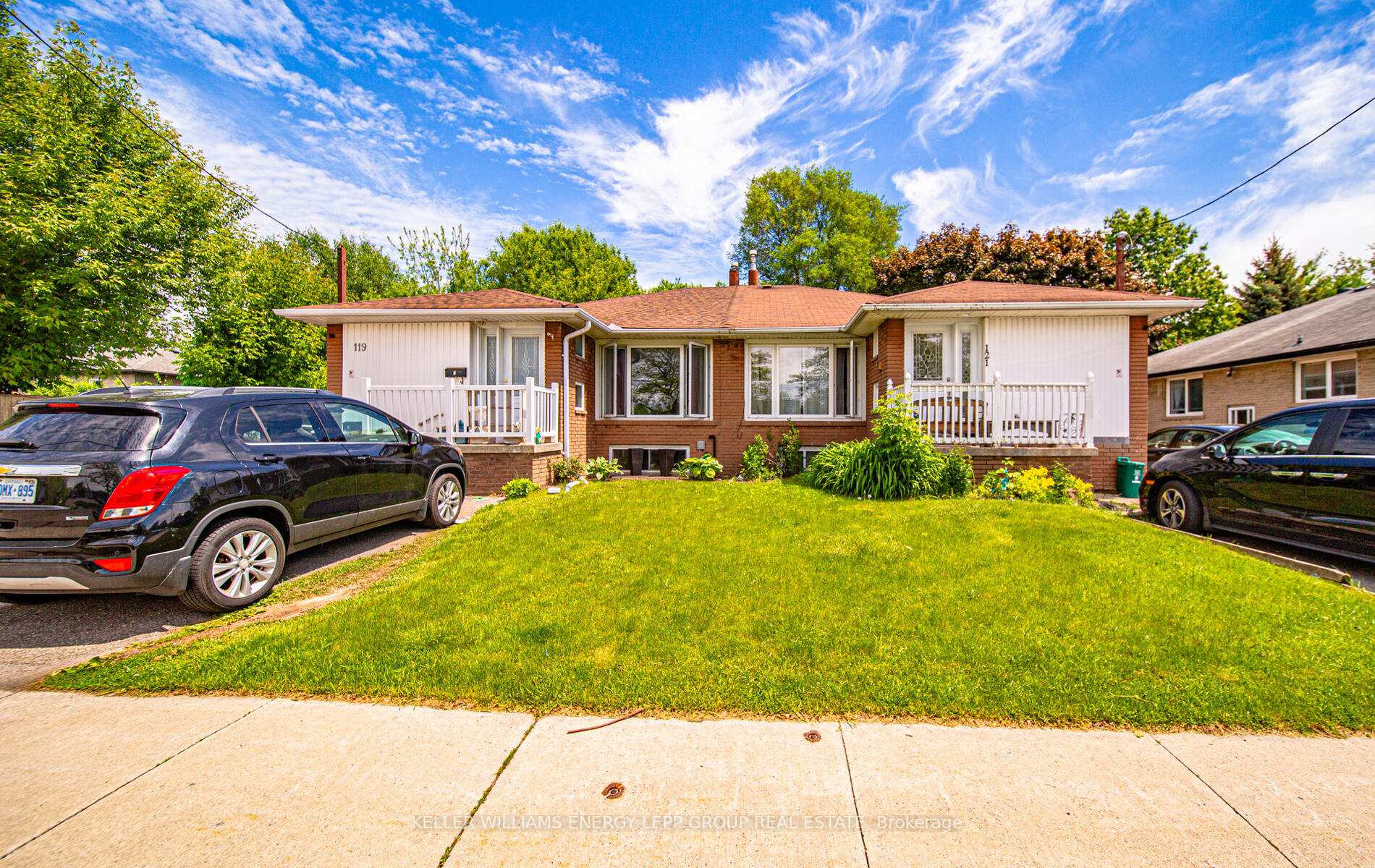 119 & 121 Lupin Drive, Whitby, ON L1N 1X9
